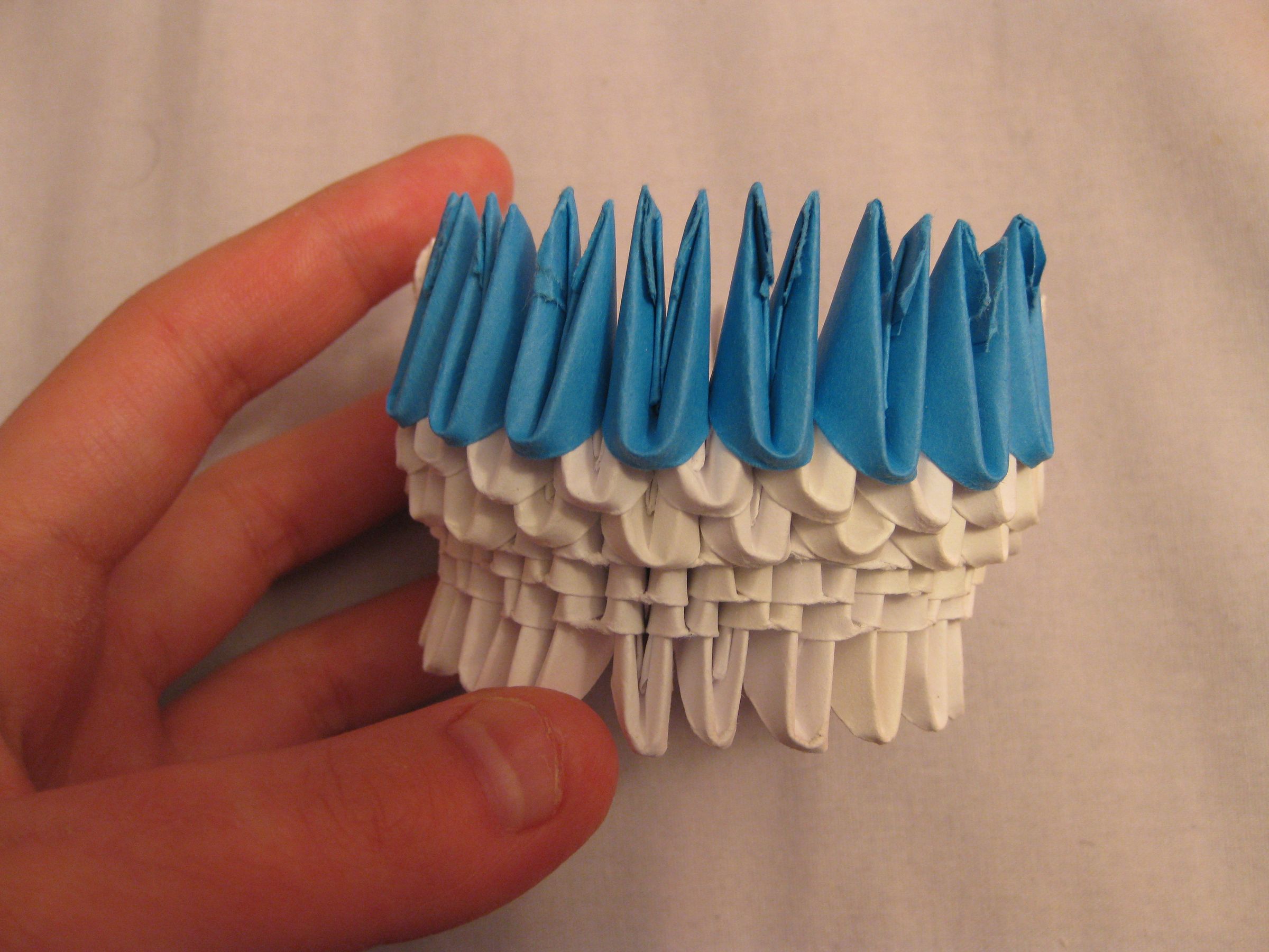 Modular Origami Swan : 11 Steps (with Pictures) - Instructables