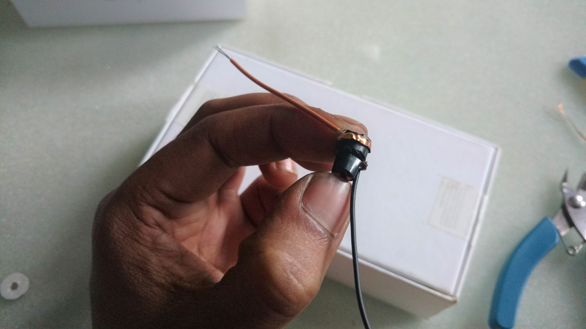 How to Make a Push Button Switch : 7 Steps (with Pictures) - Instructables