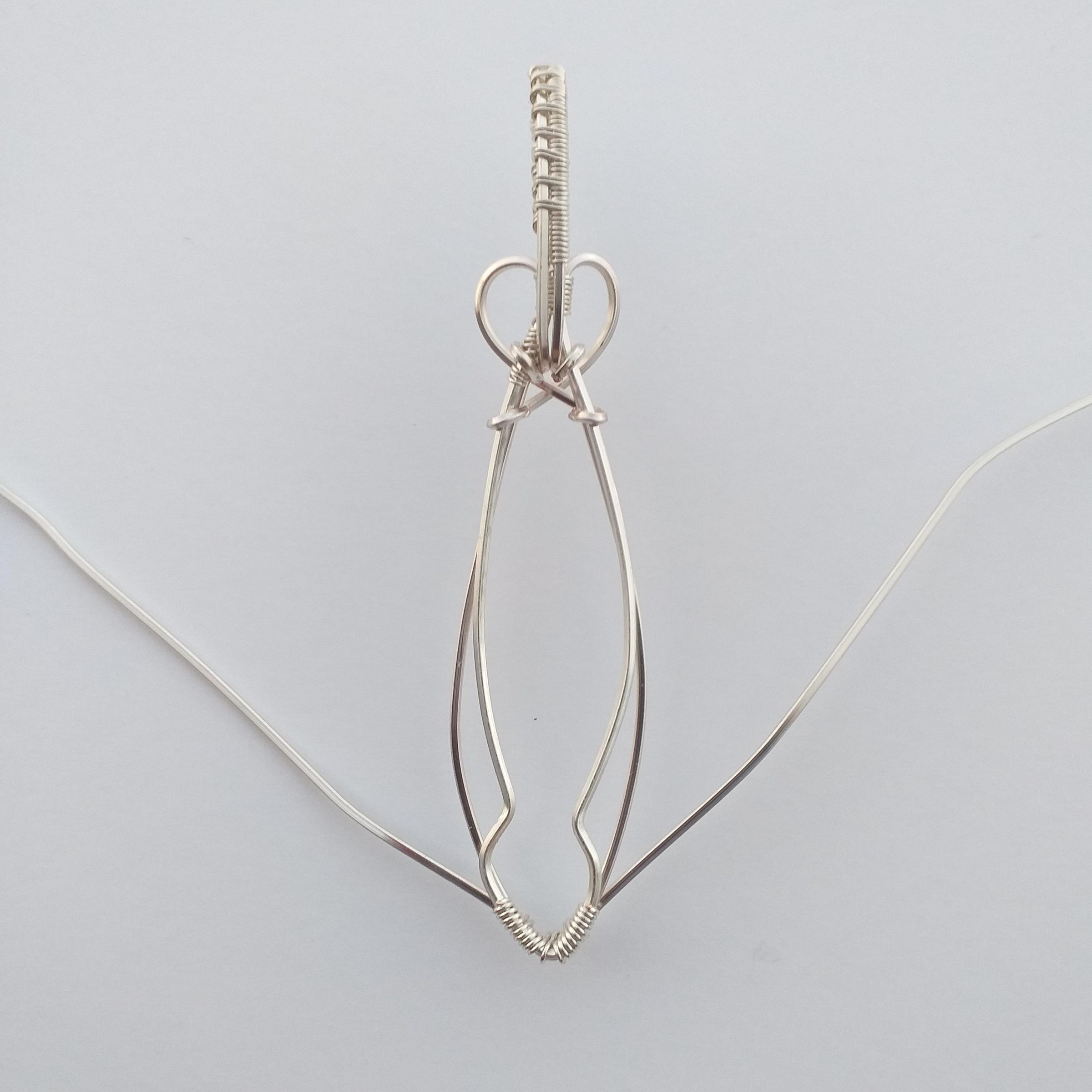 How to Wire Wrap Irregular Stones : 10 Steps (with Pictures ...