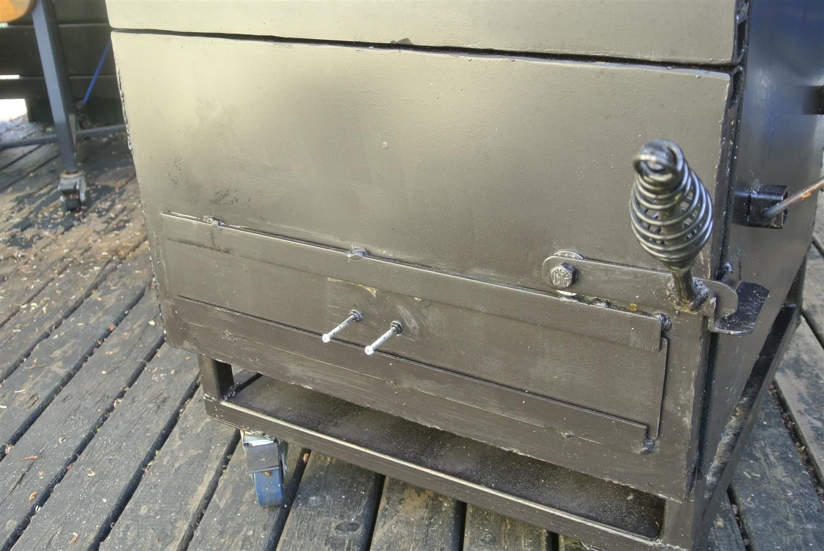 Making a Vertical Smoker and Grill : 15 Steps (with Pictures ...
