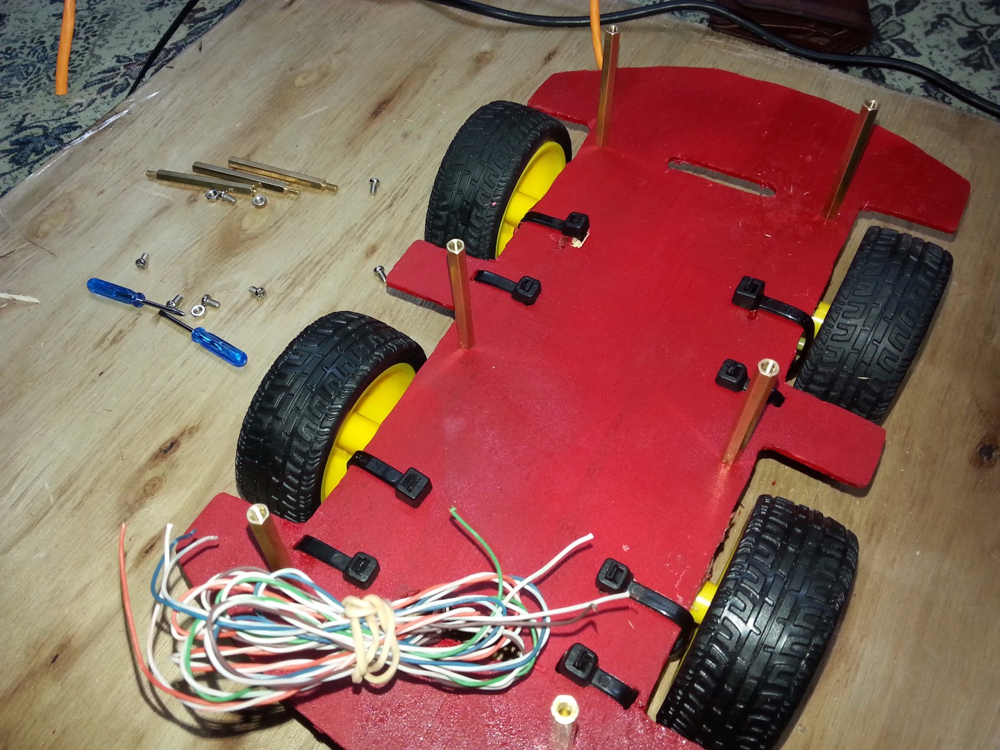 DIY 4WD Car Body for Arduino Robotics Projects and RC Cars : 6 Steps ...