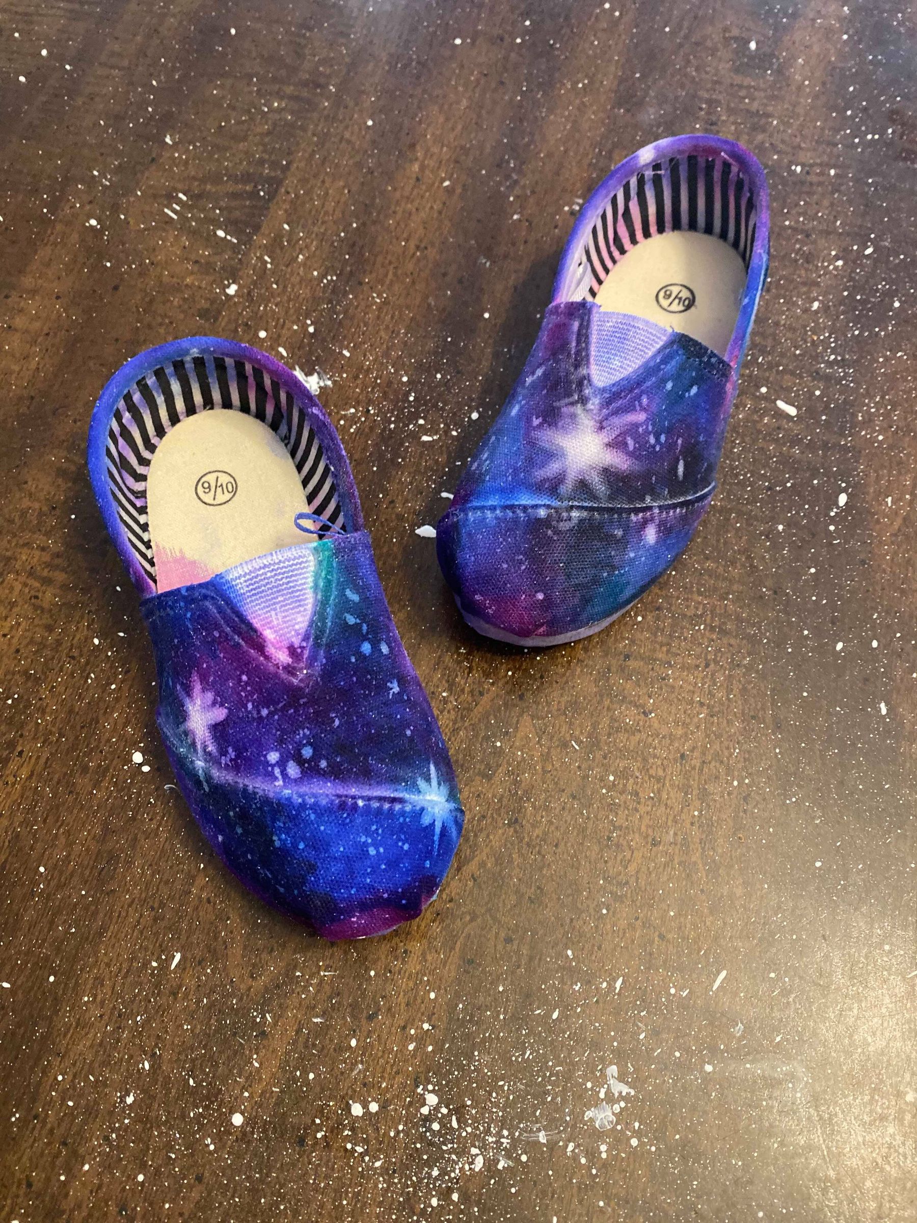 DIY Sharpie Galaxy Shoes : 11 Steps (with Pictures) - Instructables