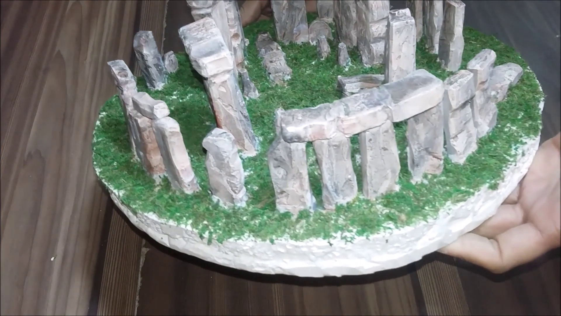 How to Make Stonehenge Landscape Diorama : 5 Steps - Instructables