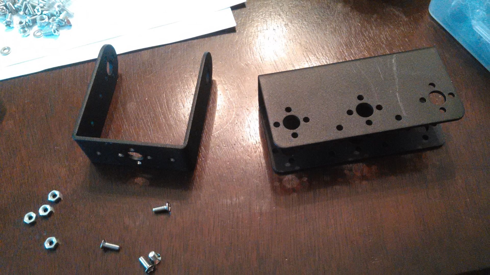 Autonomous Tank W/ Robotic Arm(Arduino, Bluetooth) : 8 Steps ...