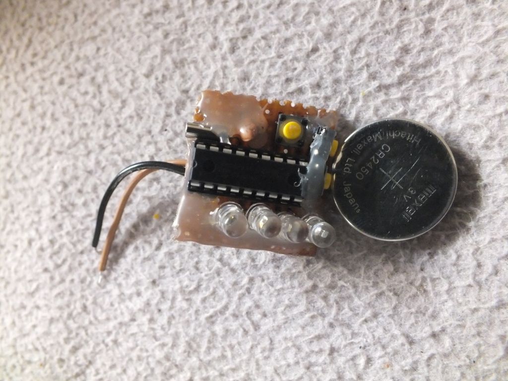 Smallest Binary Clock : 3 Steps - Instructables