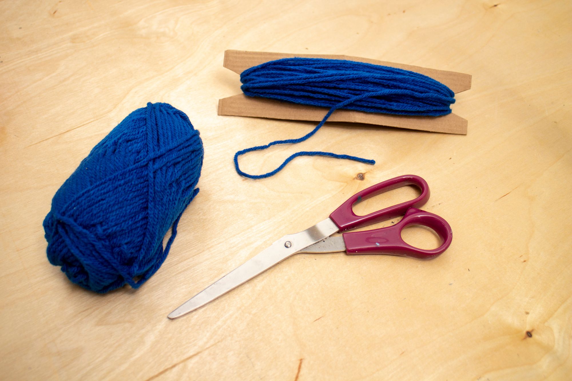 Make a Basic Loom With PVC Pipe : 15 Steps (with Pictures) - Instructables