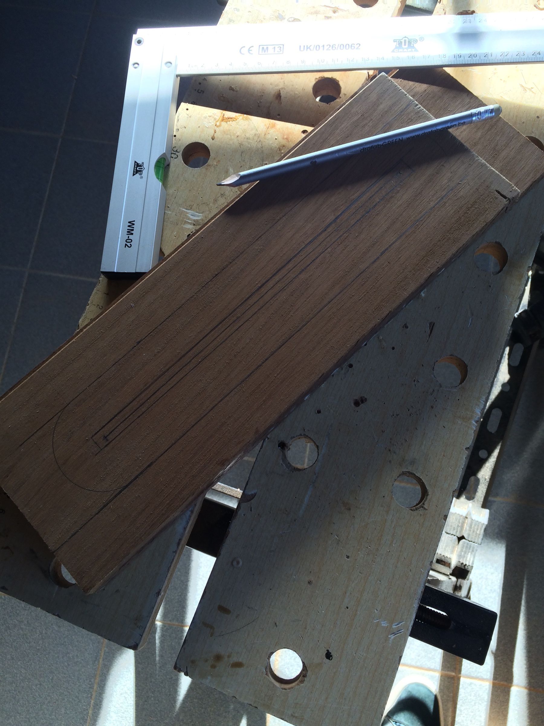 Wooden Tablet Stand : 8 Steps - Instructables