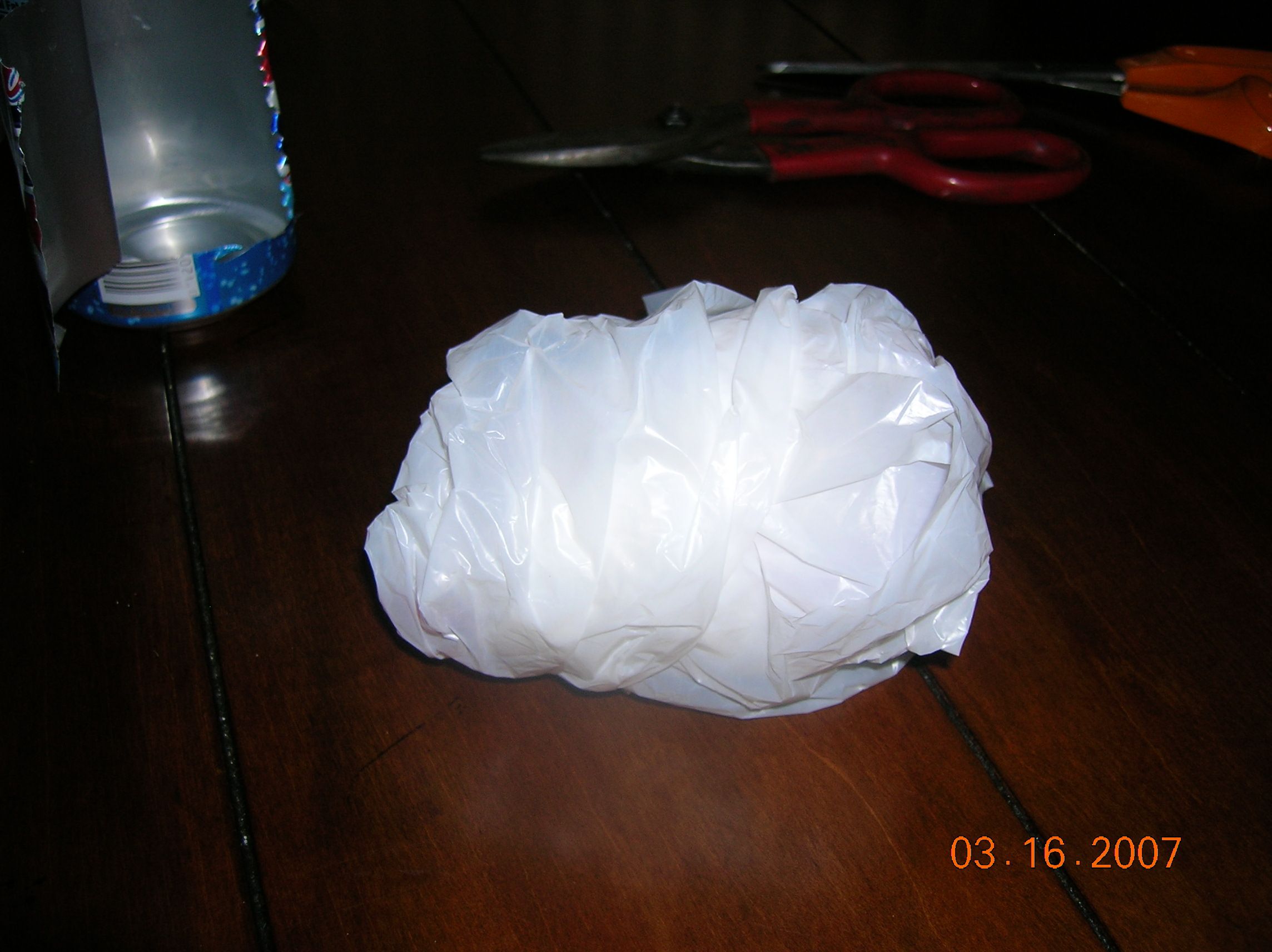 Egg Drop Experement : 4 Steps - Instructables