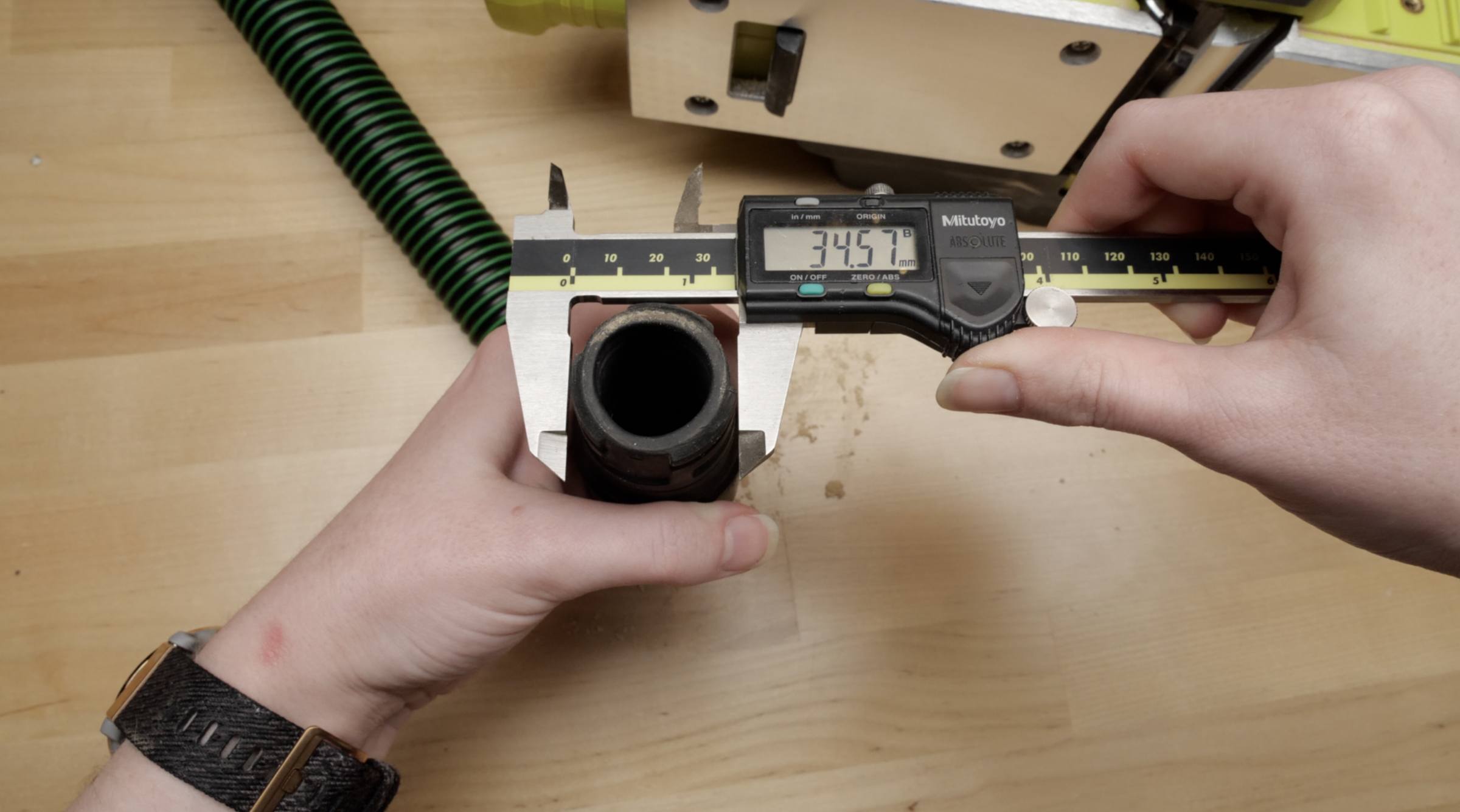 Vacuum Dust Port Adapter With Tinkercad : 6 Steps (with Pictures ...