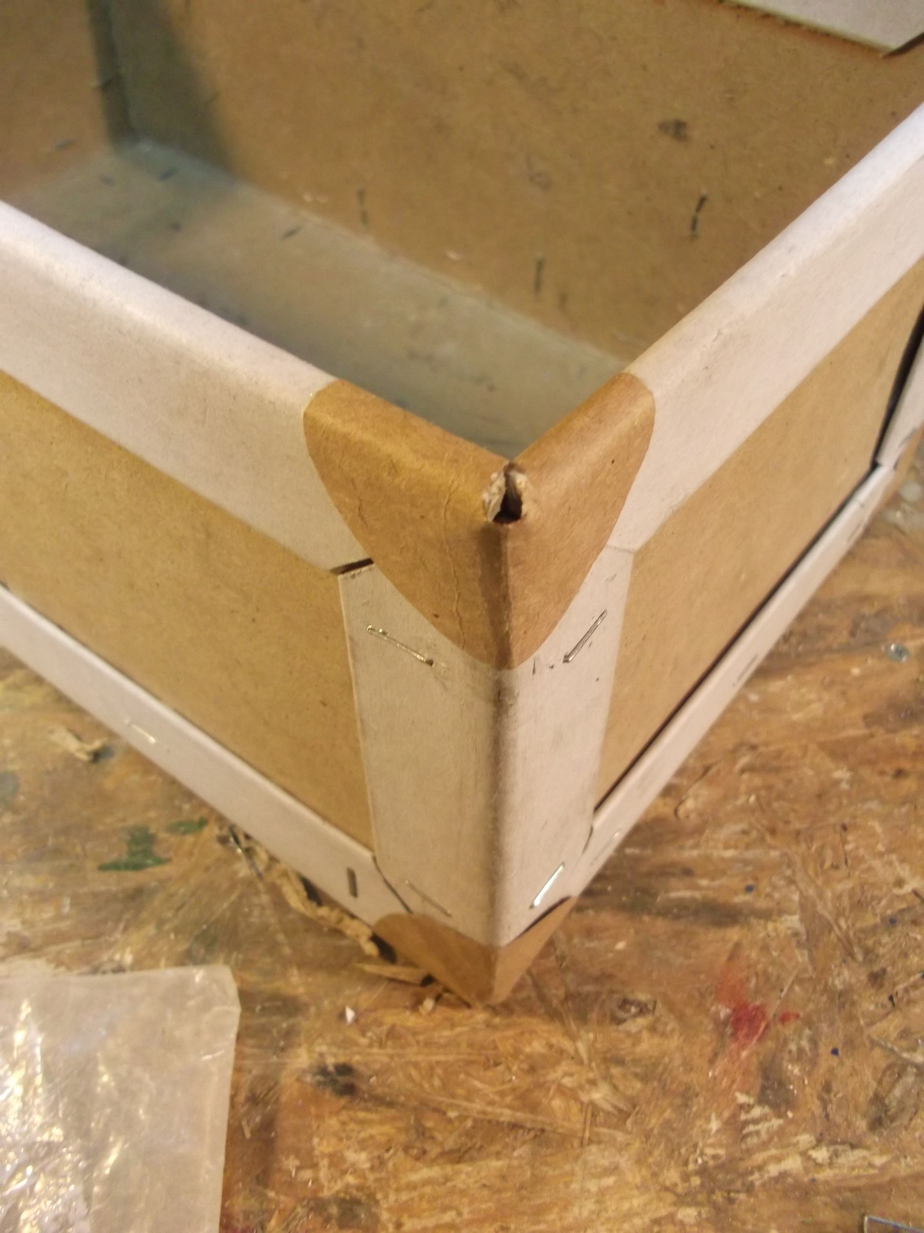 Fixing/Making/Reinforcing Boxes With Packaging Waste : 14 Steps (with ...