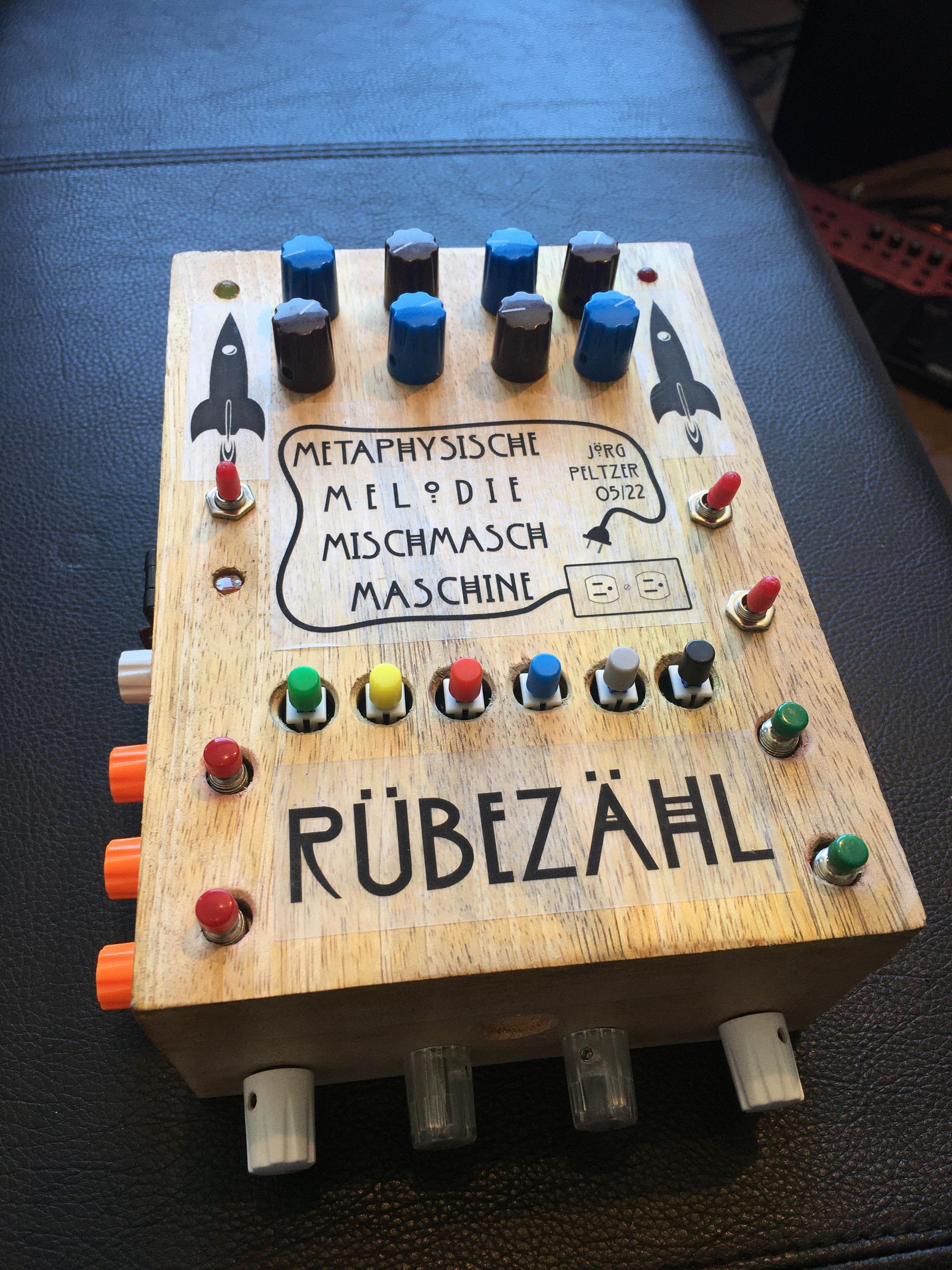 Beatmaster 2000 - Sequencer & Beat Maker : 11 Steps (with Pictures ...