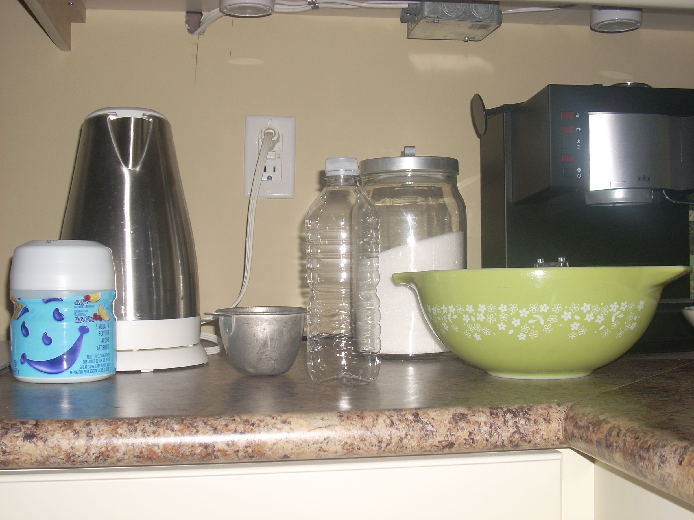 Homemade Slushie/ Snow Cone Syrup : 6 Steps - Instructables