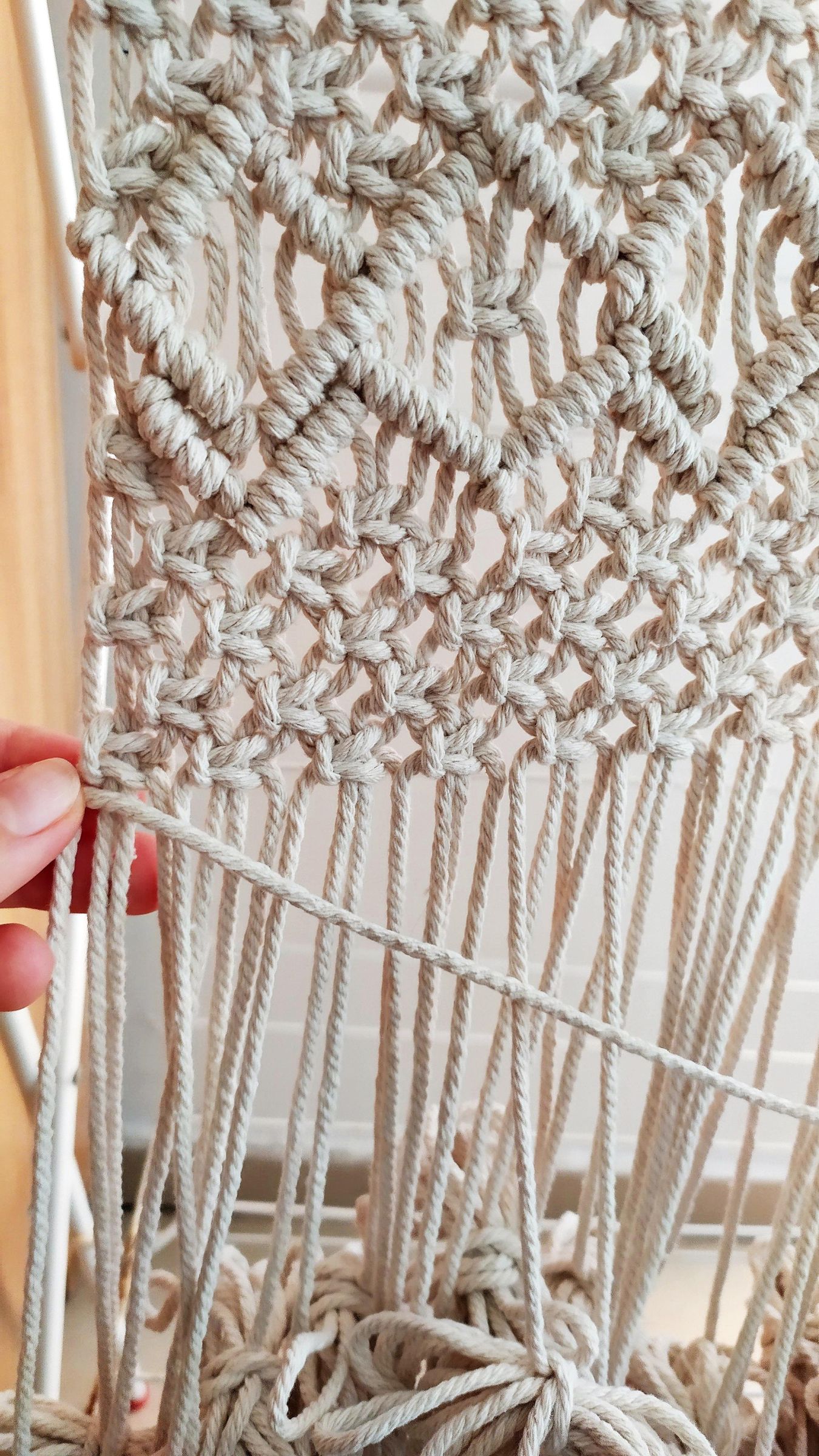 How to Make a Bohemian Macrame Rug : 14 Steps (with Pictures ...