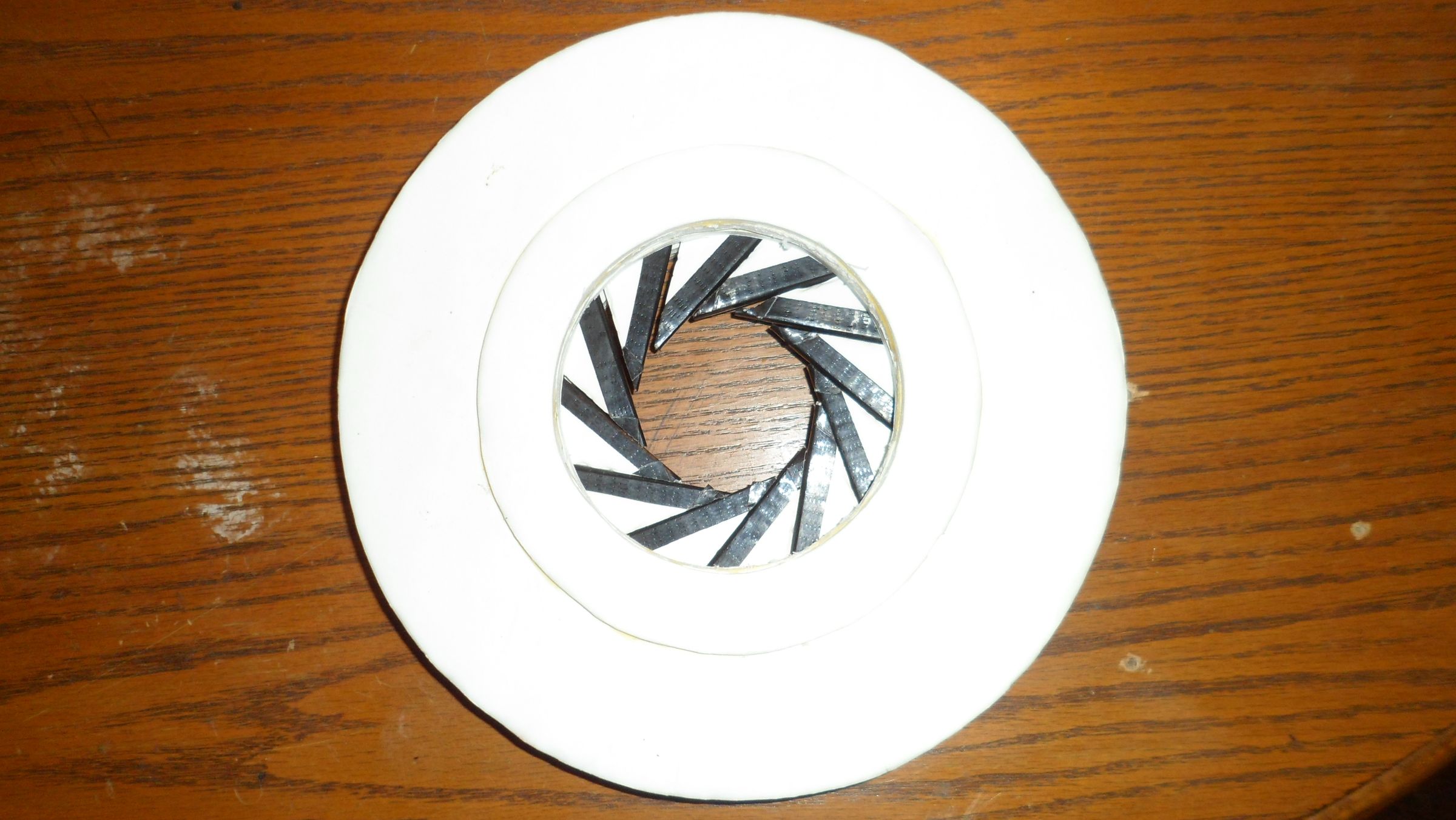 Re-engineered Iris Diaphragm. : 6 Steps - Instructables