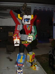 Voltron Costume : 6 Steps (with Pictures) - Instructables