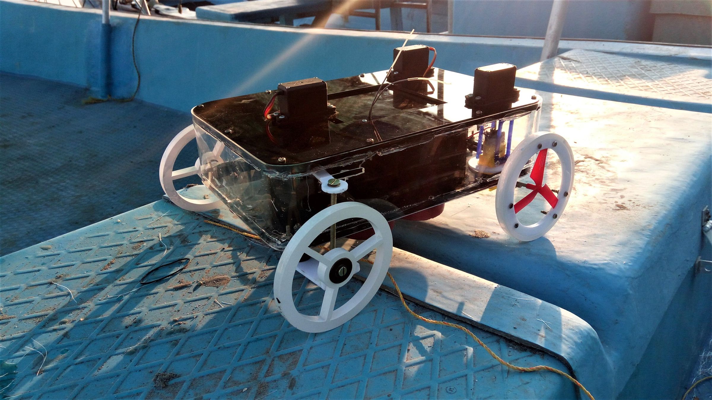 Arduino RC Amphibious Rover : 39 Steps (with Pictures) - Instructables