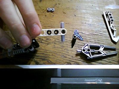 LEGO Butterfly Knife (Balisong) : 15 Steps - Instructables