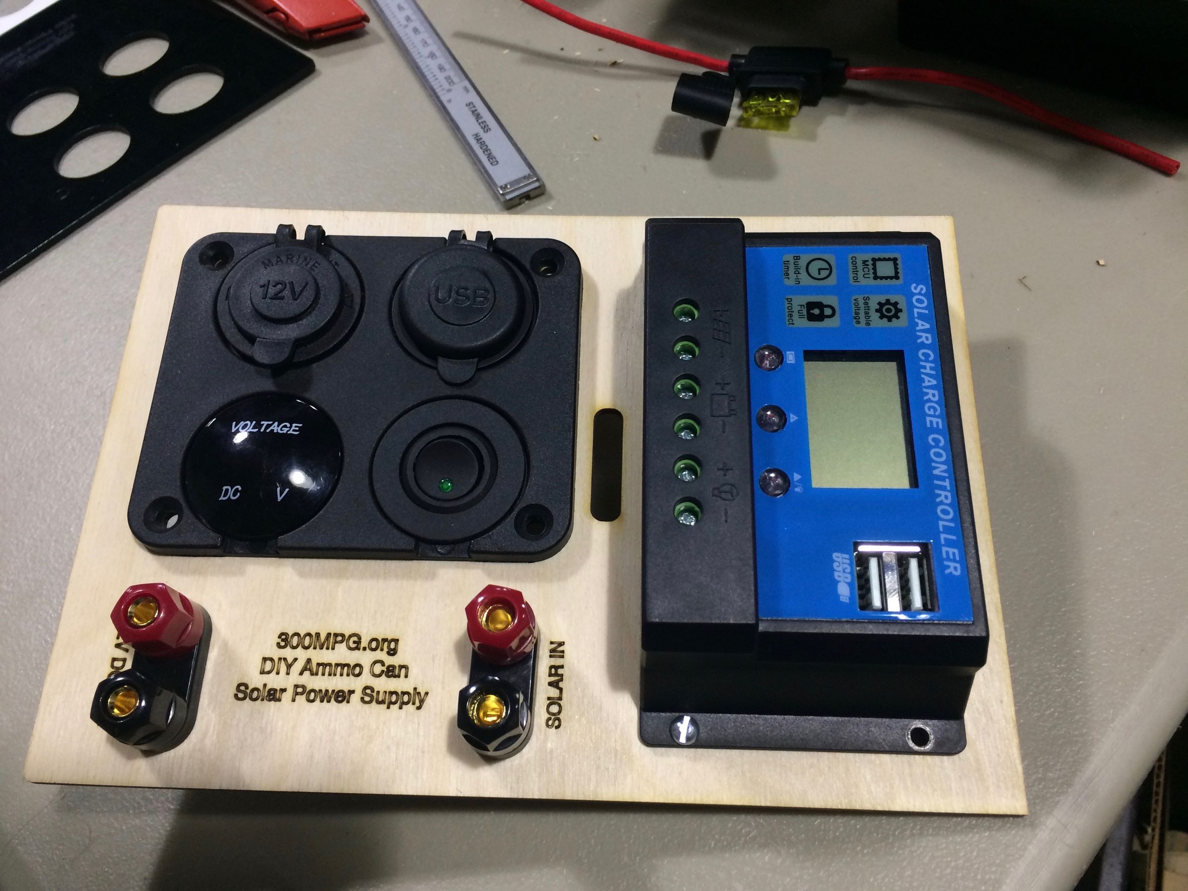 Ammo Can Solar Power Supply : 9 Steps (with Pictures) - Instructables