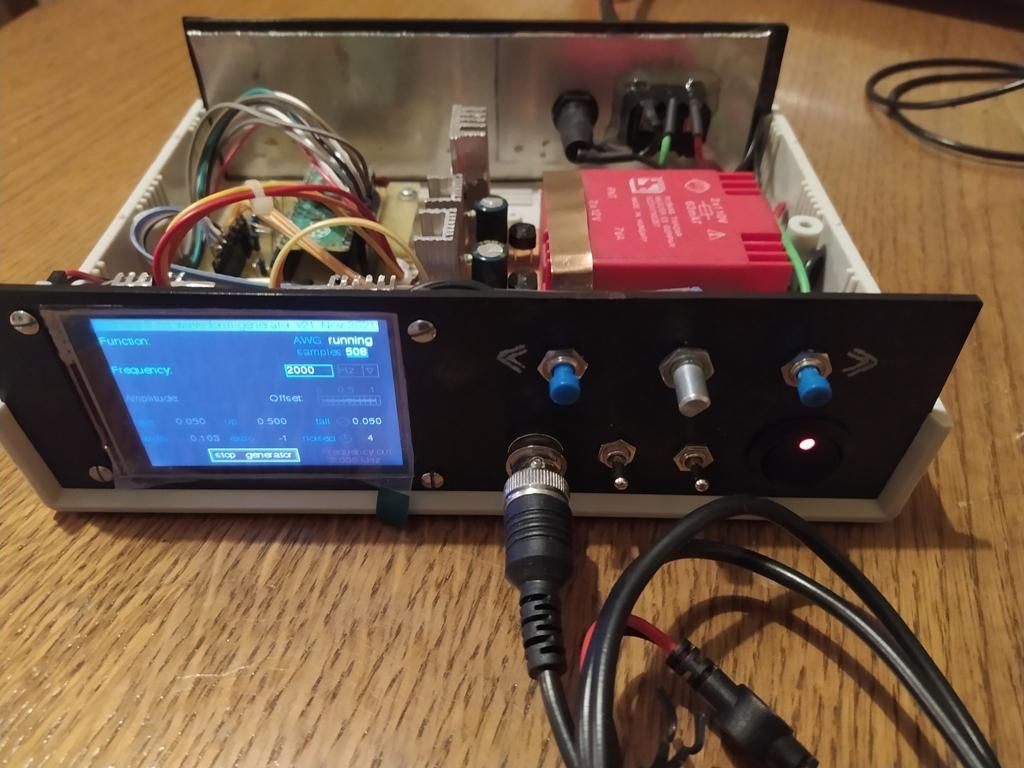 Poor Man's Waveform Generator Based on RP2040 Raspberry-pi-Pico Board ...