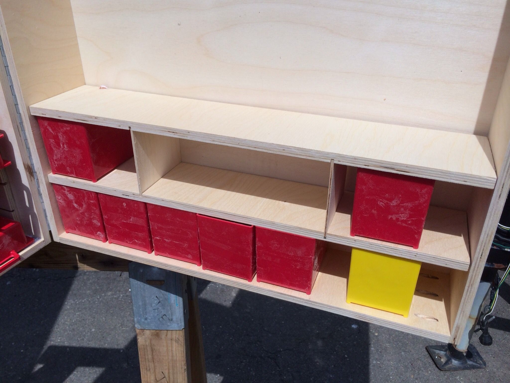 MakerCube: Modular Workbench for Small Spaces : 7 Steps (with Pictures ...