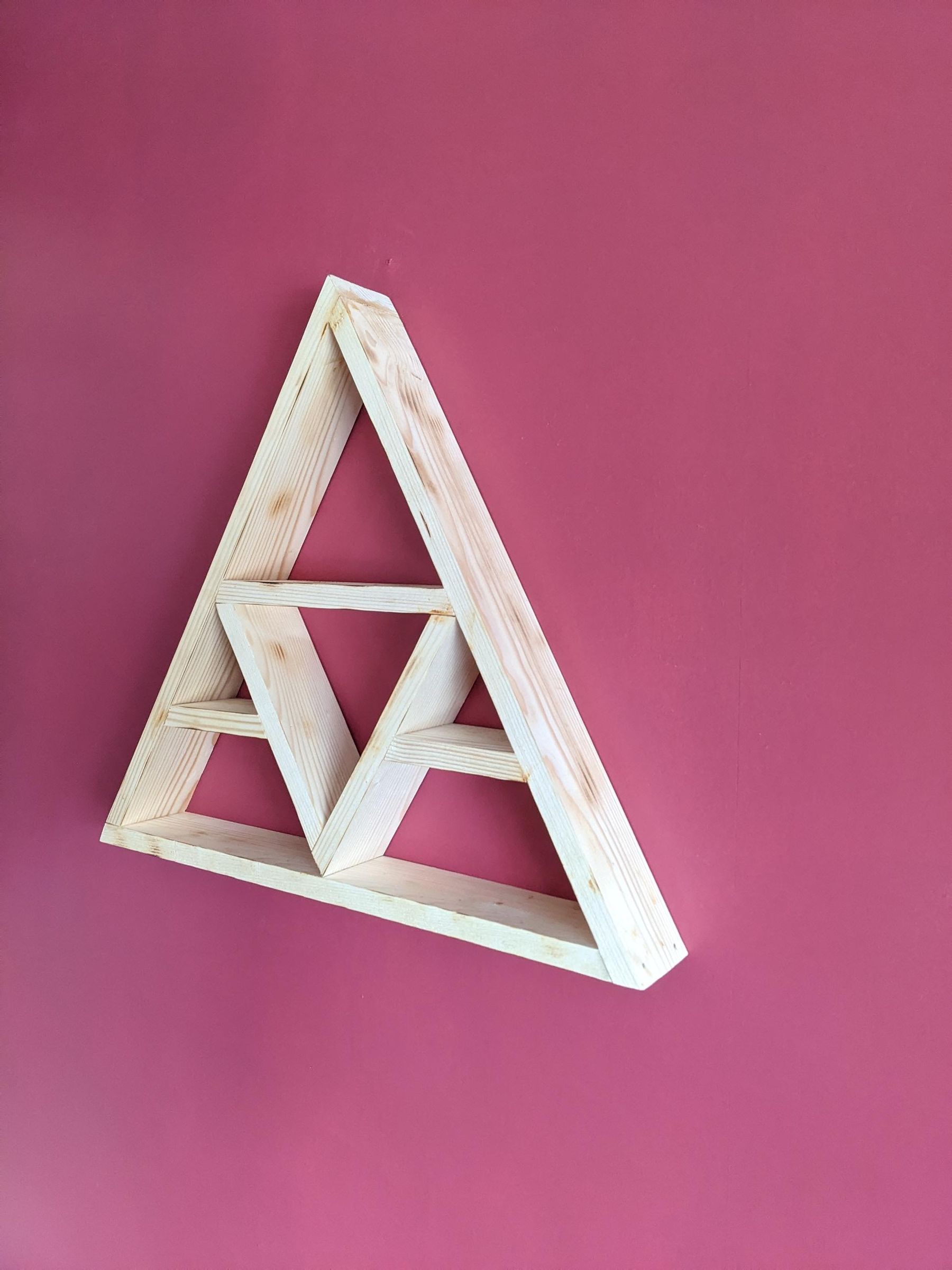 Easy Triangle Shelf : 4 Steps (with Pictures) - Instructables
