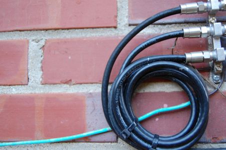 How to Install a TV Antenna or Aerial : 4 Steps (with Pictures ...
