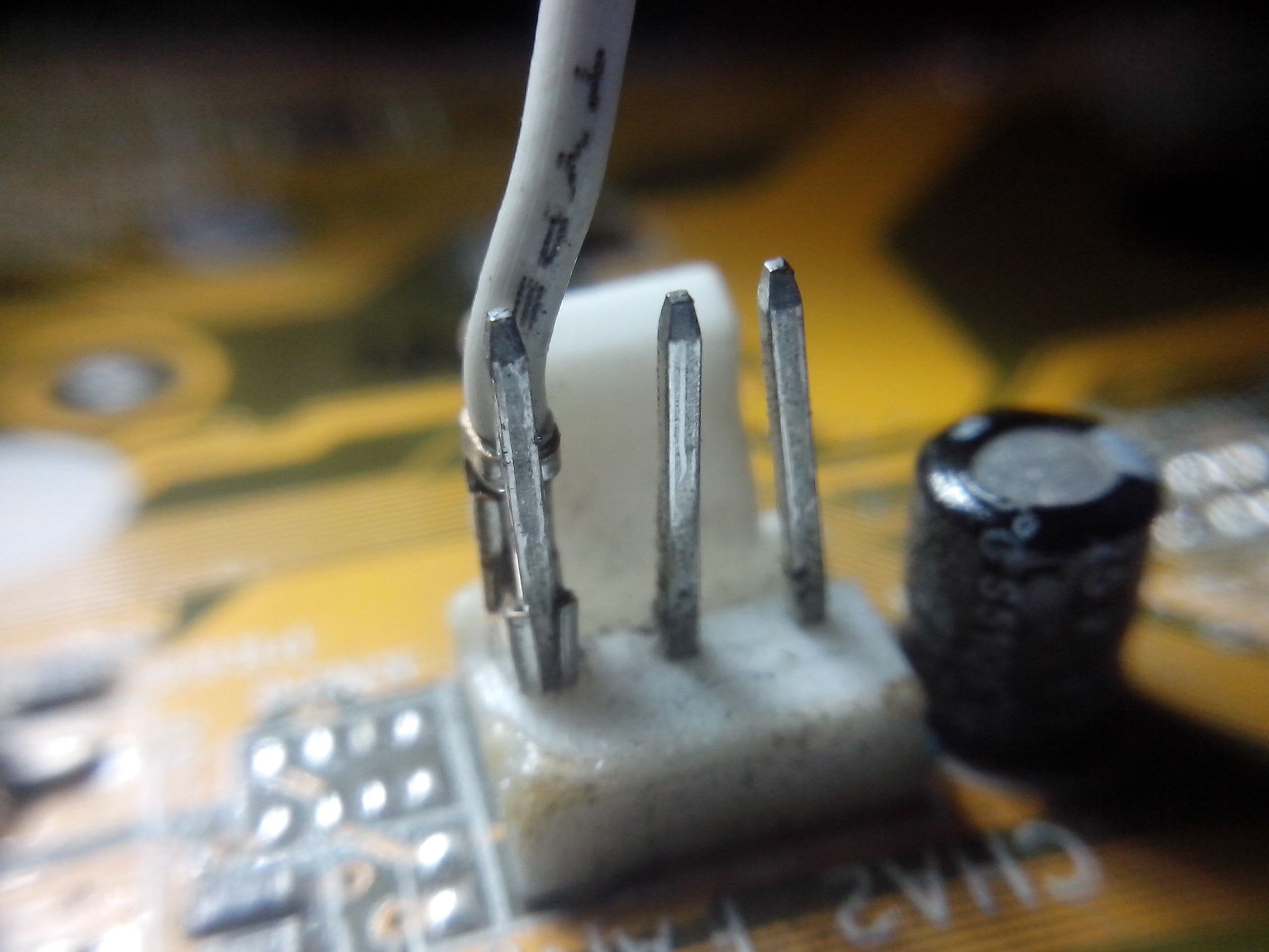 DIY Arduino and Breadboard Jumper Cables From Scrap Electronics : 6 ...