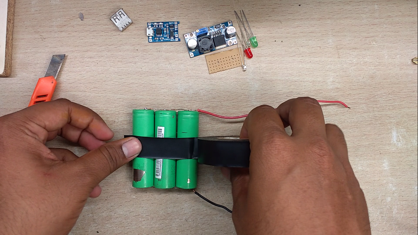 How to Make Power Bank on Your Own Easily : 7 Steps (with Pictures ...