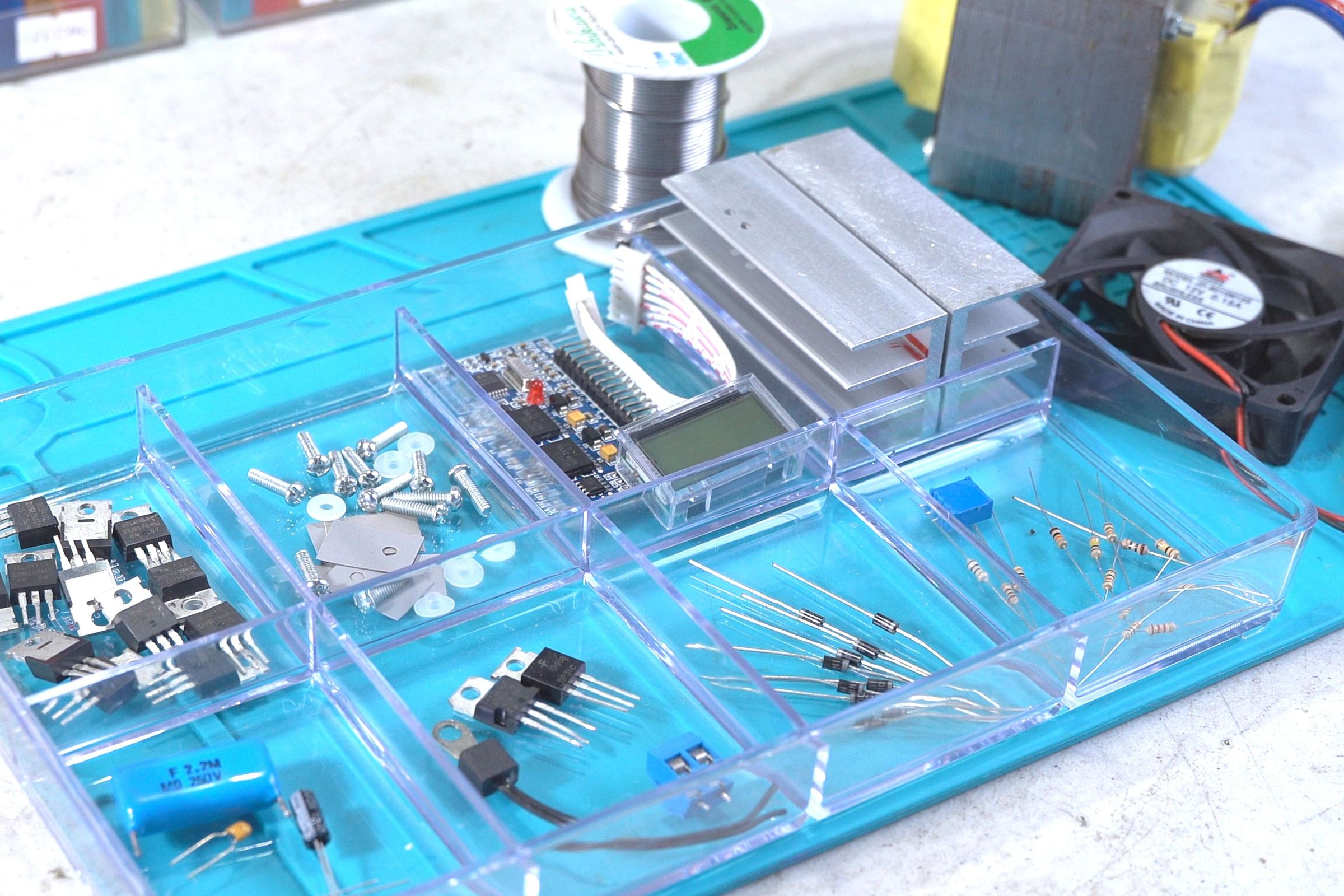 DIY Cheap 1000W Pure Sine Wave Inverter (12V to 110V/220V) : 26 Steps ...