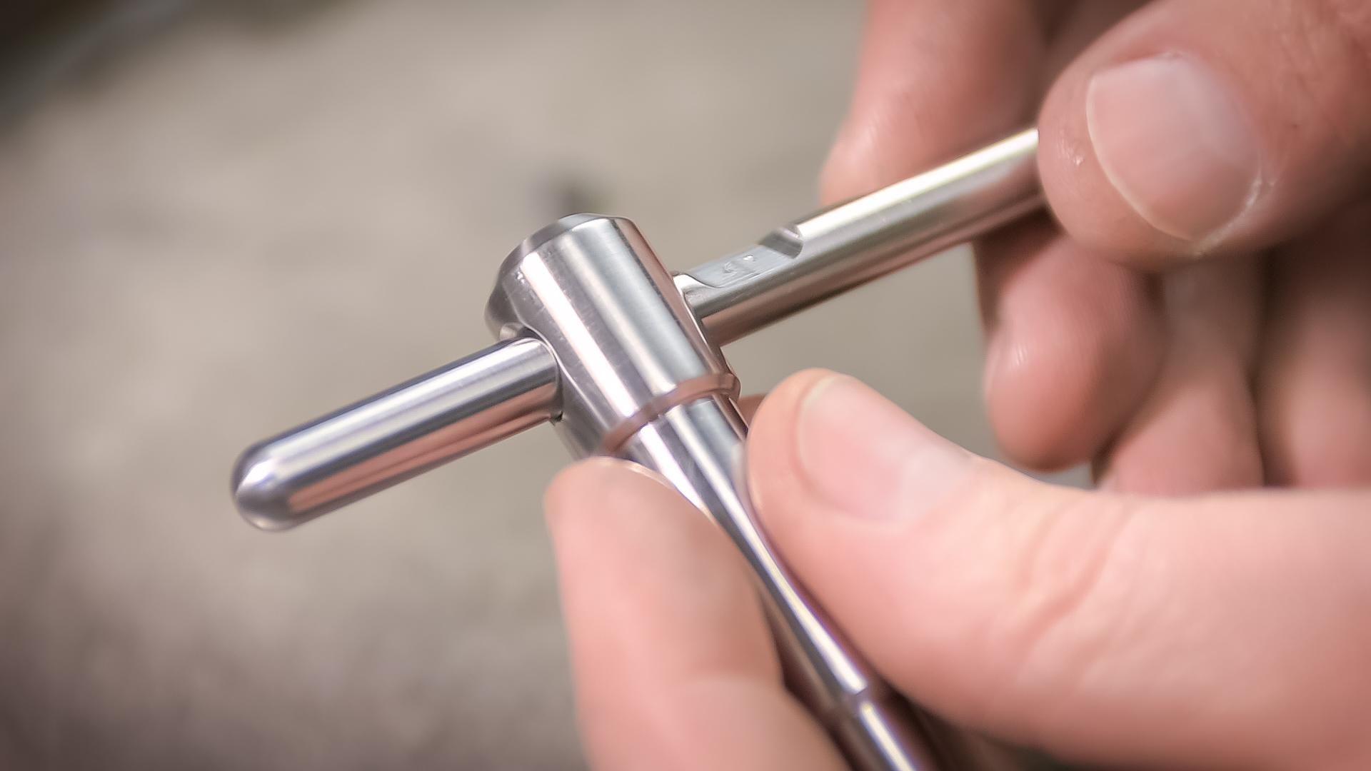HOW TO MAKE a LATHE TOOL FROM SCRAP METAL : 21 Steps (with Pictures ...