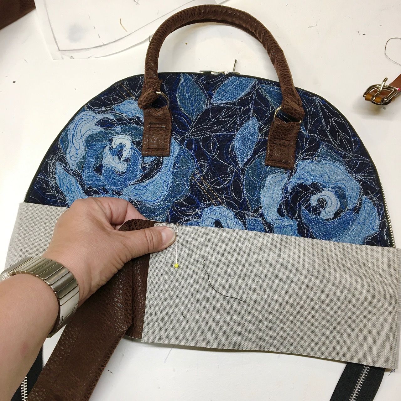 Super Strong Bowler-Style Bag : 12 Steps (with Pictures) - Instructables