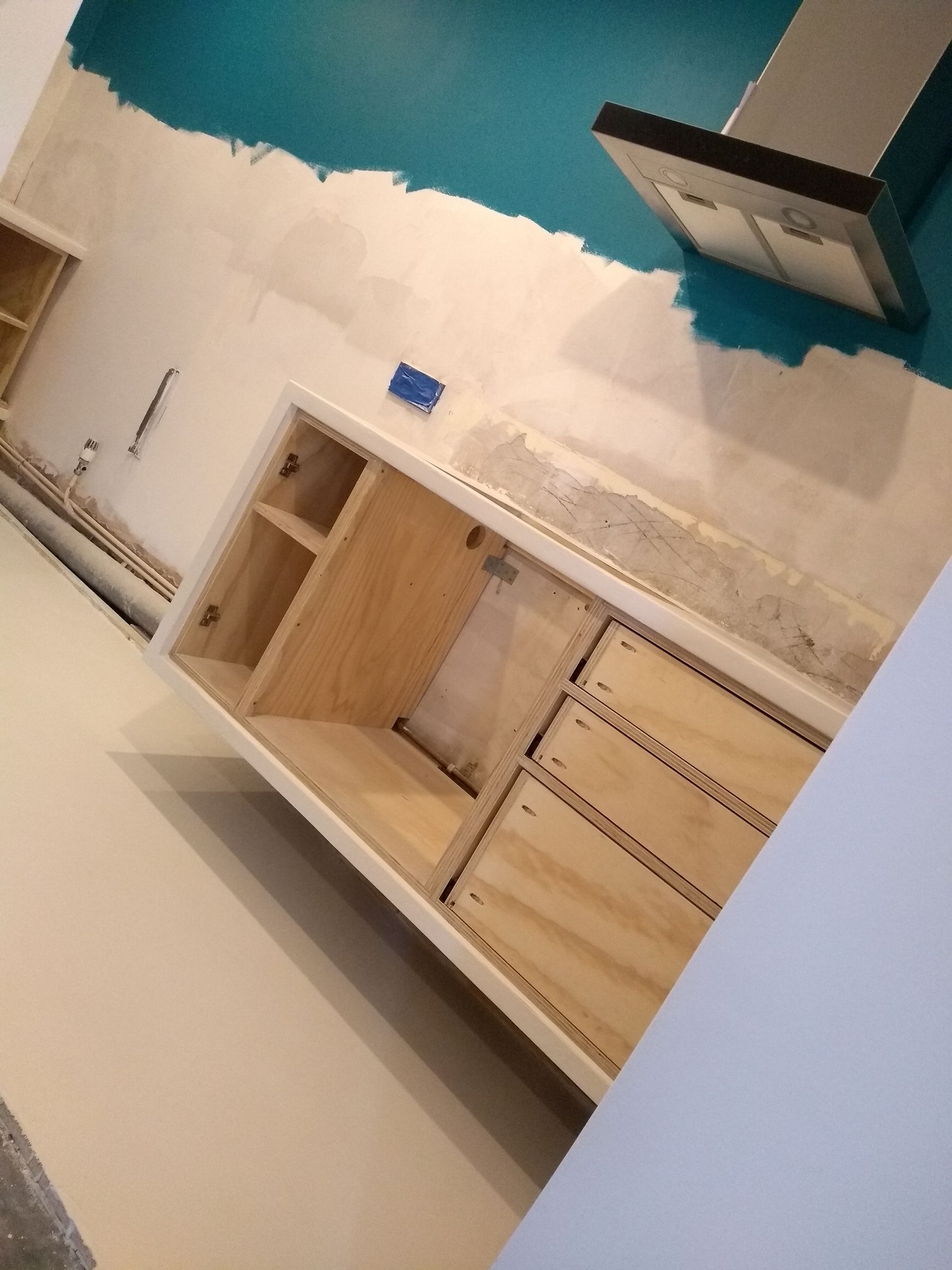 Microcement Worktops for a Bespoke Kitchen : 6 Steps (with Pictures ...