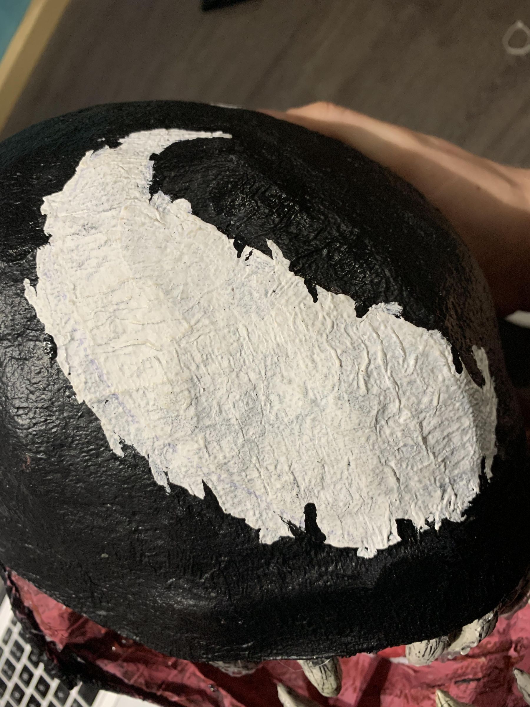 Venom Puppet Costume : 9 Steps (with Pictures) - Instructables