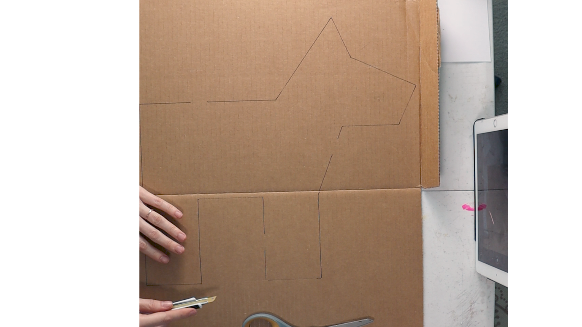 How to Make a Pinata : 19 Steps (with Pictures) - Instructables