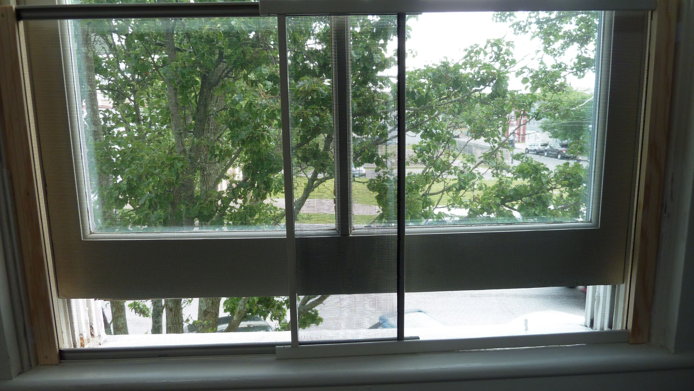 Learn to Love Adjustable Window Screens! : 5 Steps - Instructables