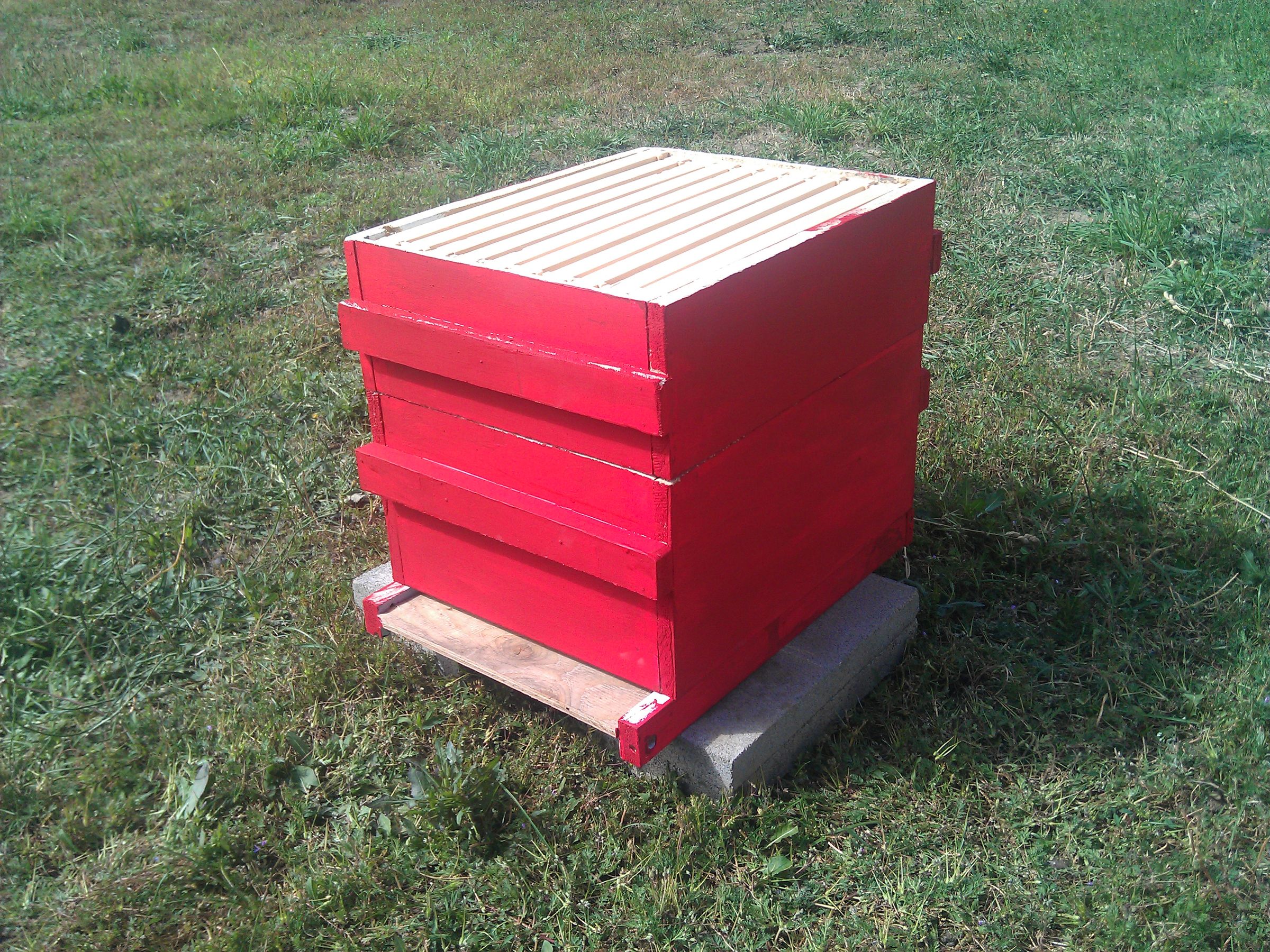 10-Frame Langstroth Beehive : 9 Steps (with Pictures) - Instructables
