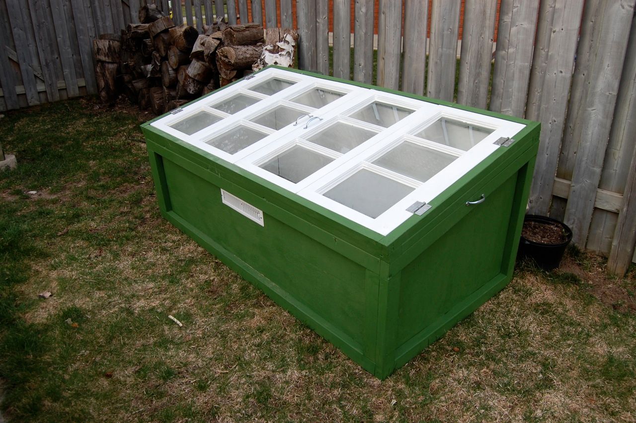 Build a Cold Frame Using Old Windows : 12 Steps (with Pictures ...