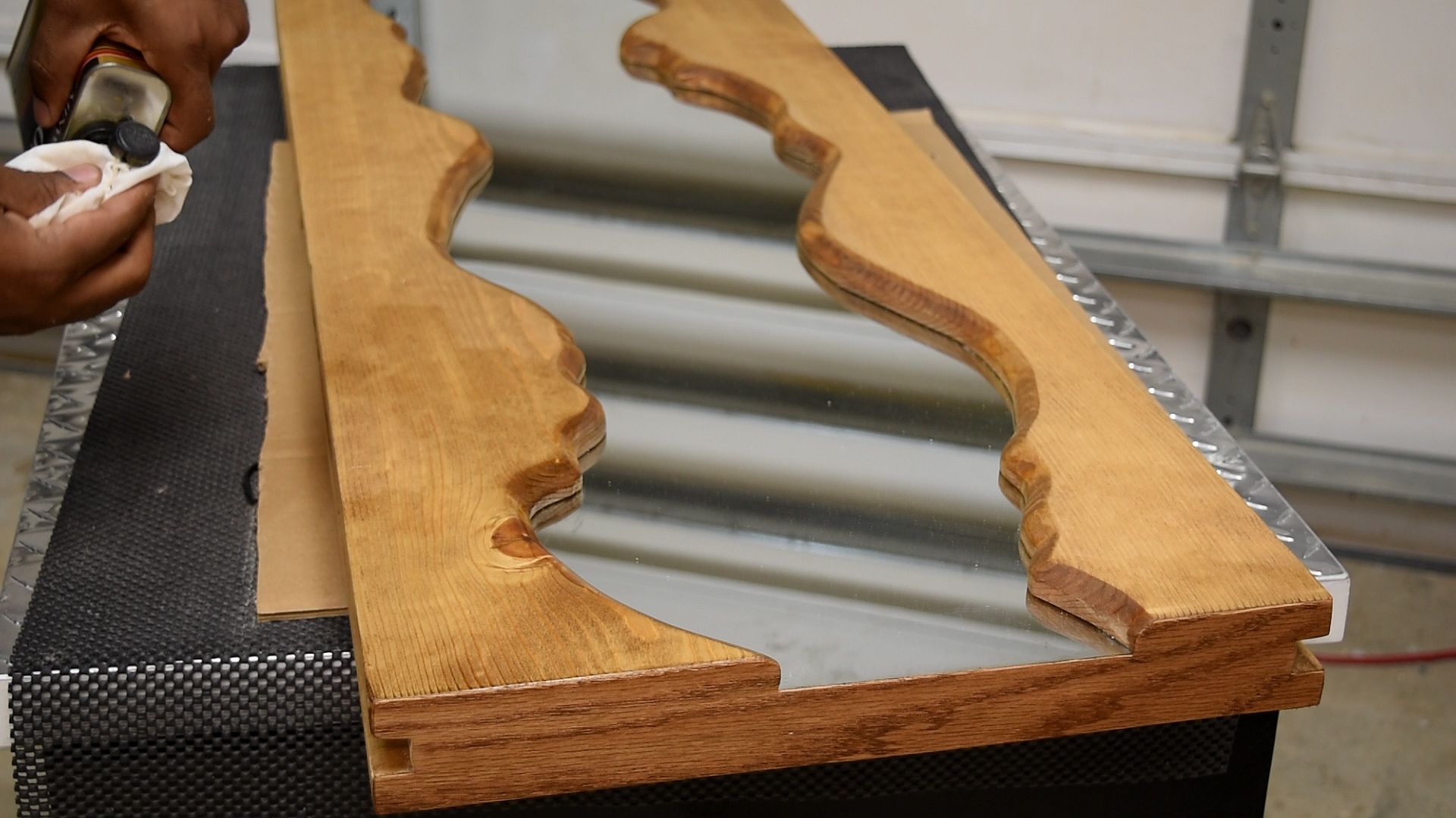 DIY FAUX Live Edge Mirror : 12 Steps (with Pictures) - Instructables