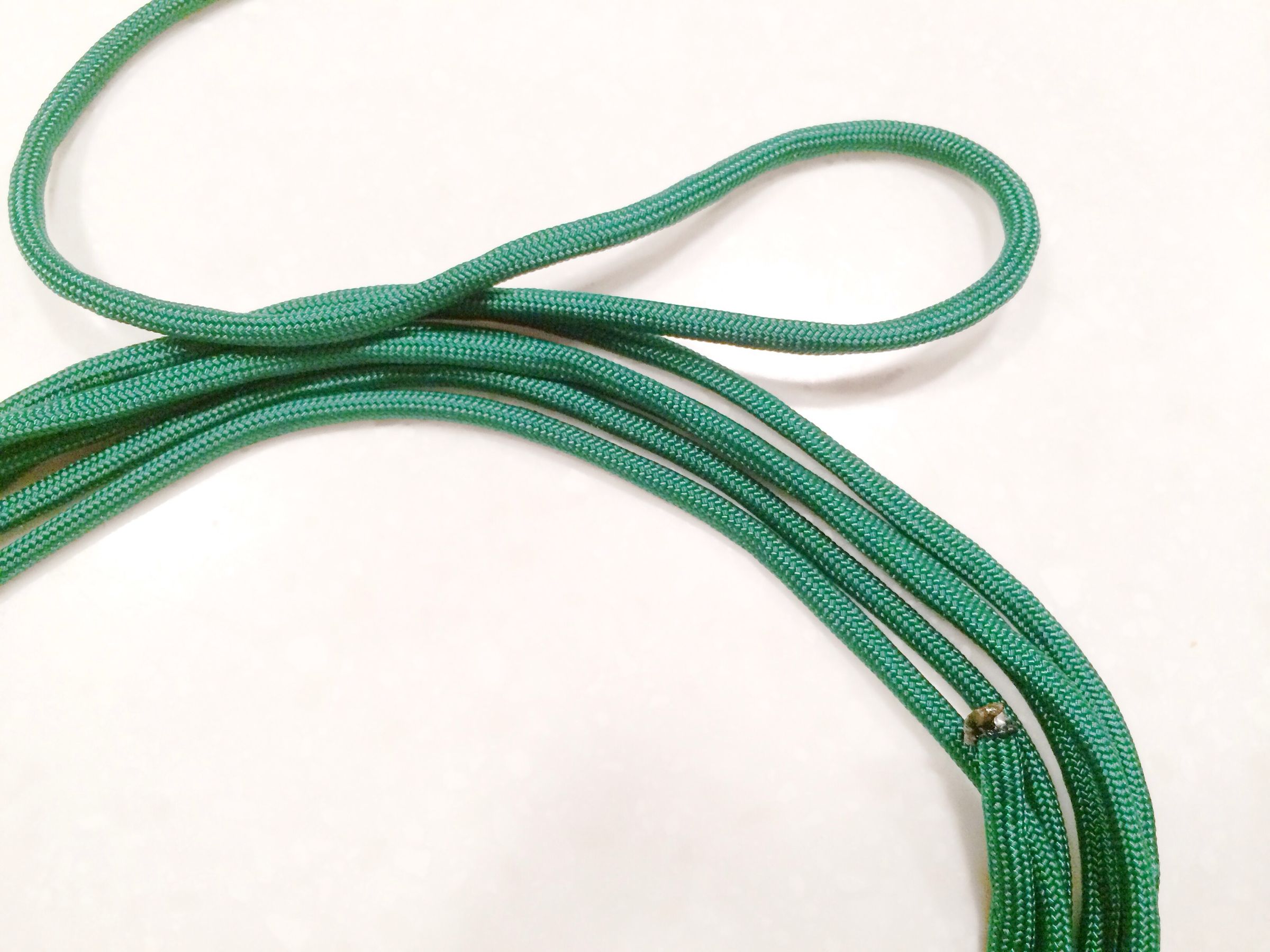 Paracord Storage - Tangle Free! : 4 Steps (with Pictures) - Instructables