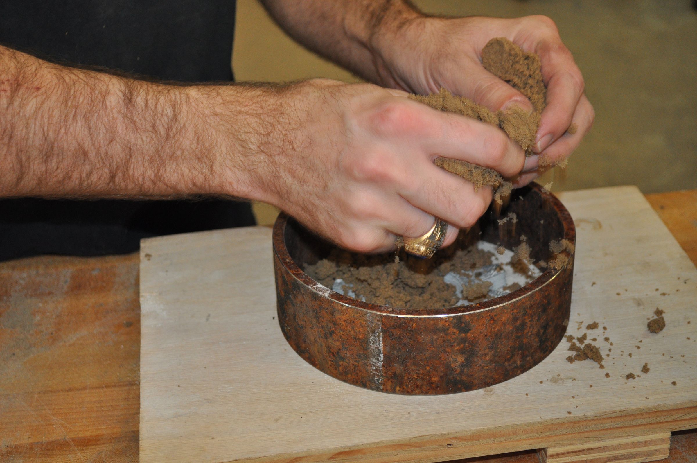 How to Sand Cast 3D Printed Objects : 12 Steps (with Pictures ...