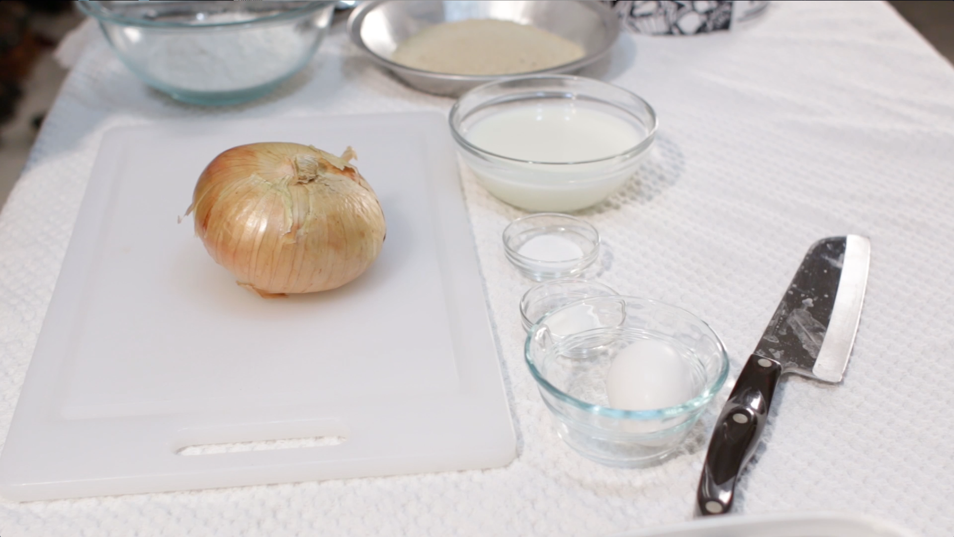 Easy Amazing Onion Rings : 9 Steps (with Pictures) - Instructables