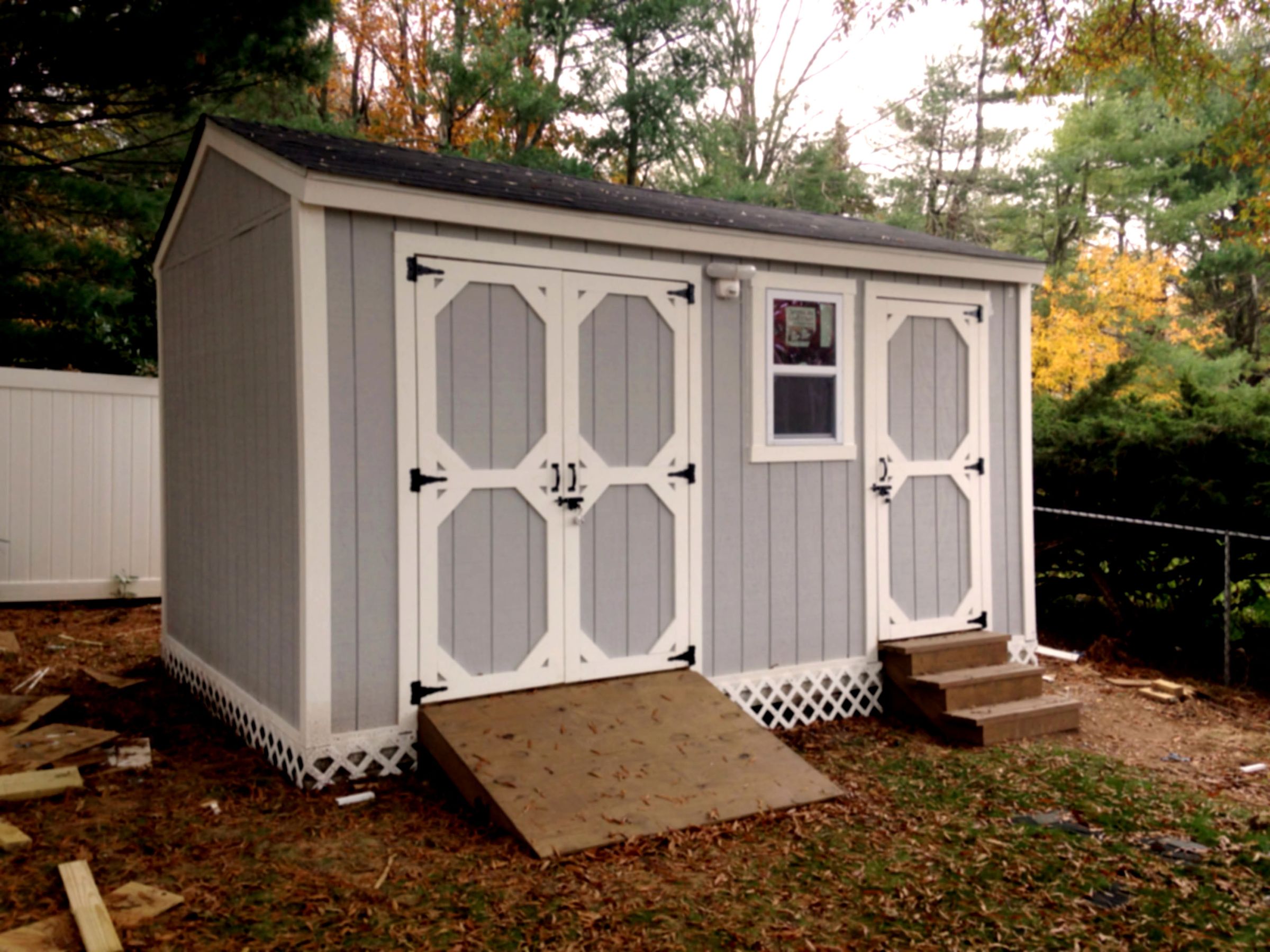 Build Your Own Storage Shed! : 12 Steps (with Pictures) - Instructables