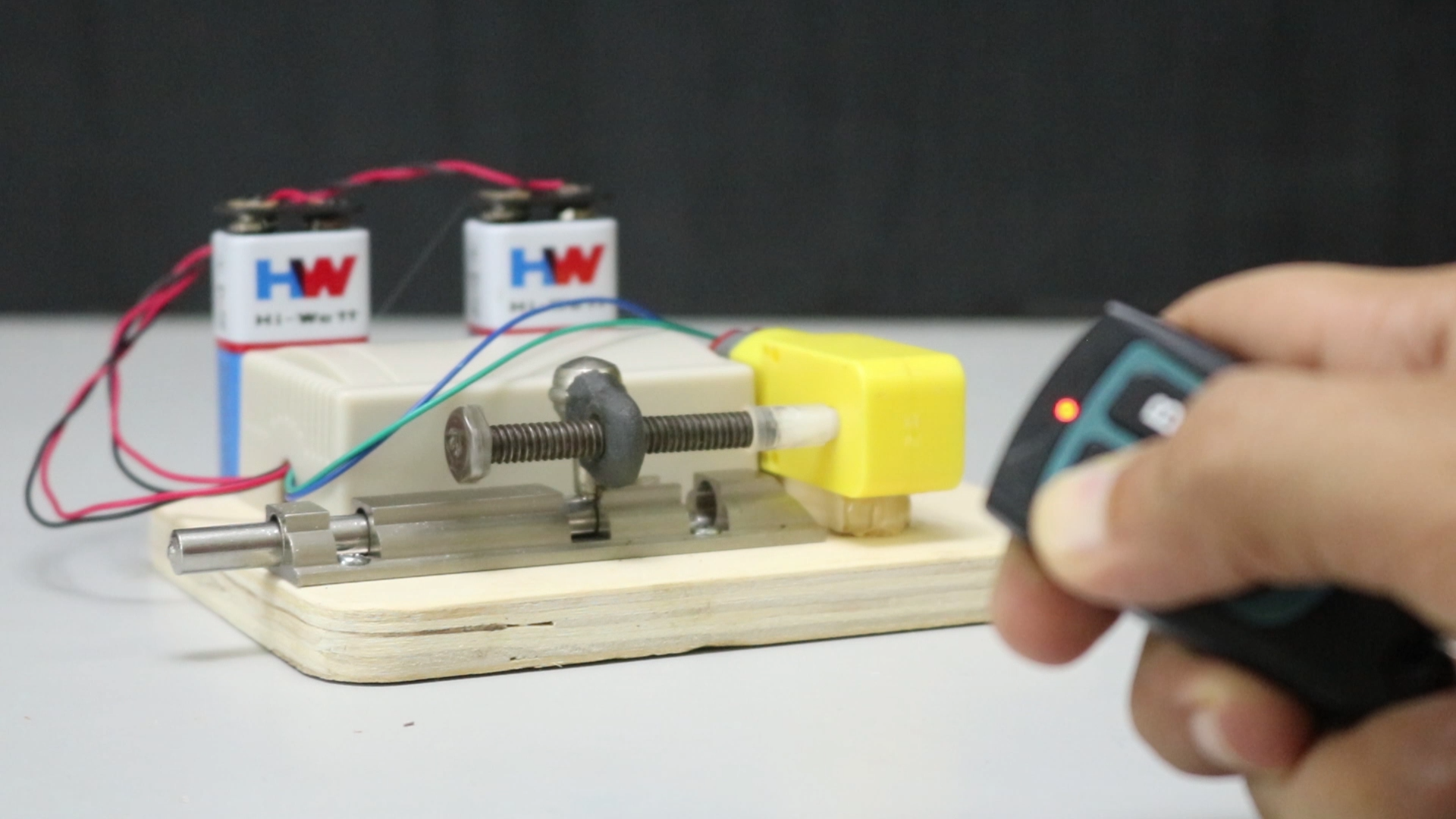 Remote Control Lock : 12 Steps (with Pictures) - Instructables