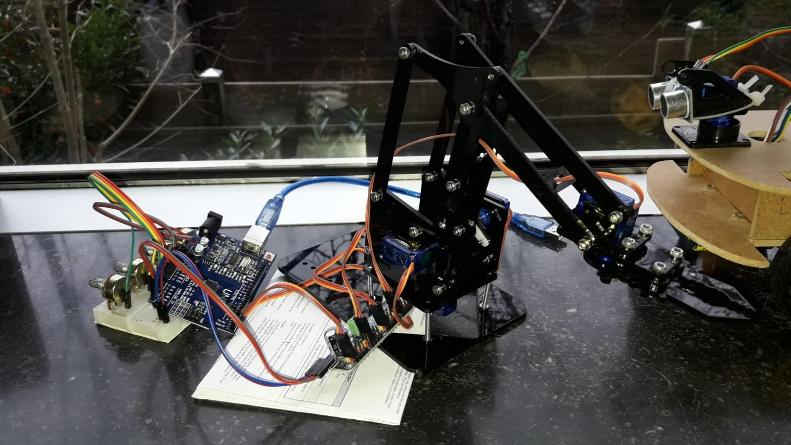 Pocket Sized Robot Arm MeArm V0.4 : 20 Steps (with Pictures ...
