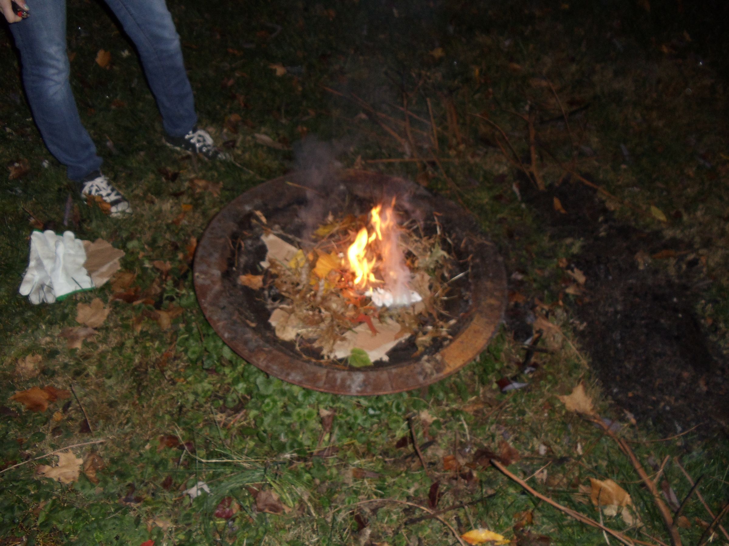How to Start a Fire : 7 Steps (with Pictures) - Instructables