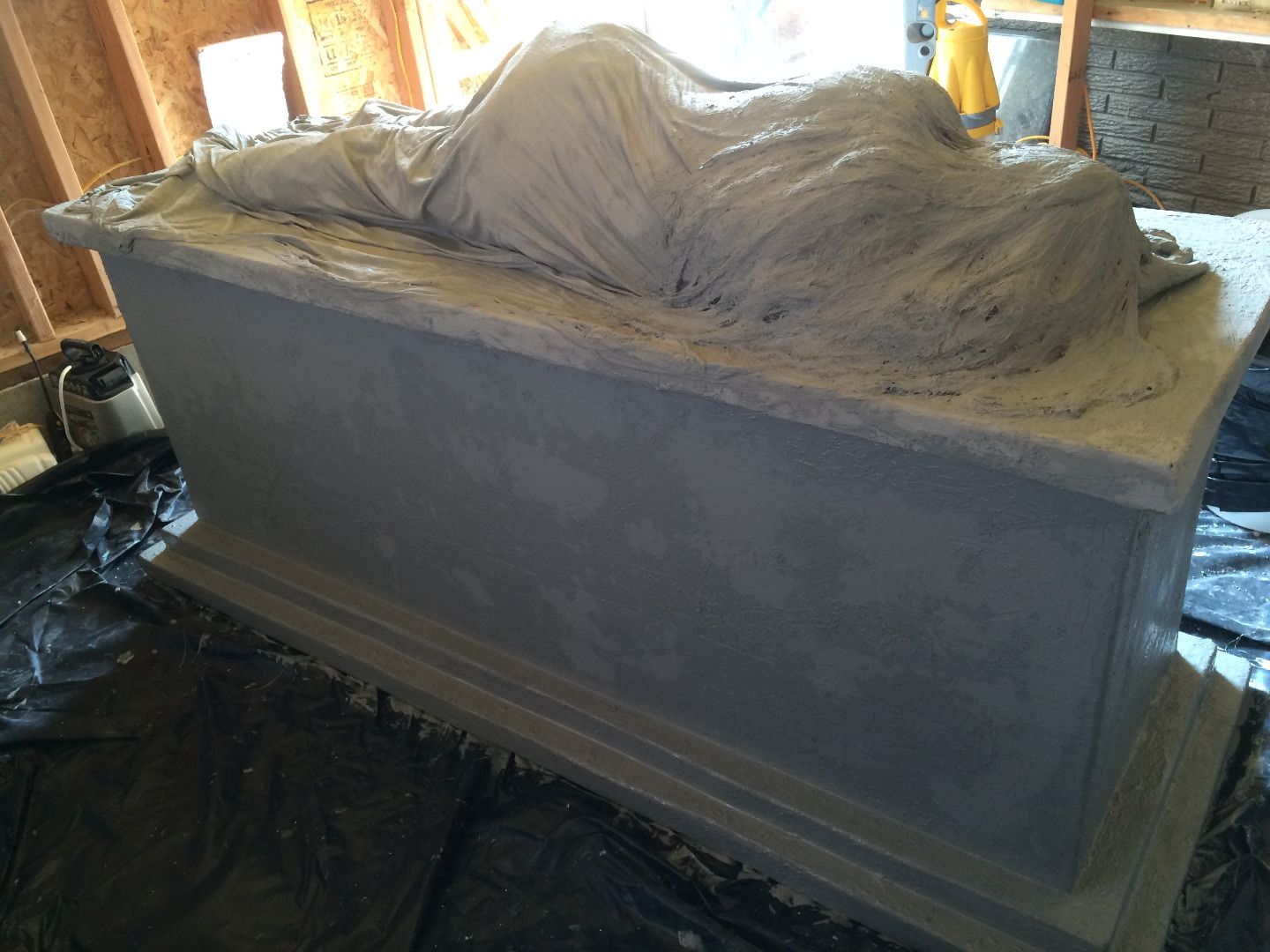 Halloween Crypt Prop : 7 Steps (with Pictures) - Instructables