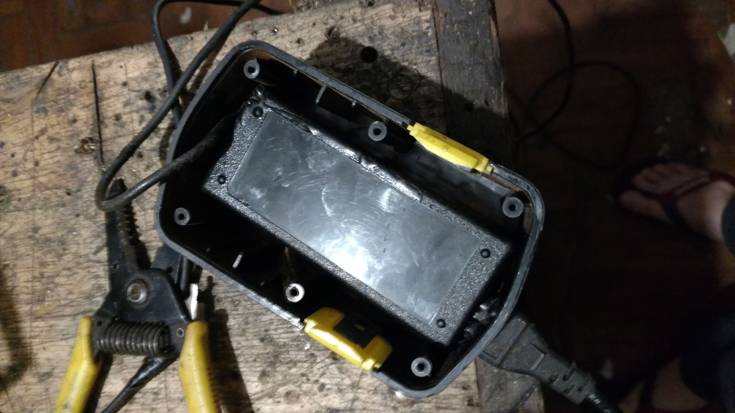 Save Old Cordless Drill With a Old Laptop Power Supply : 9 Steps (with ...