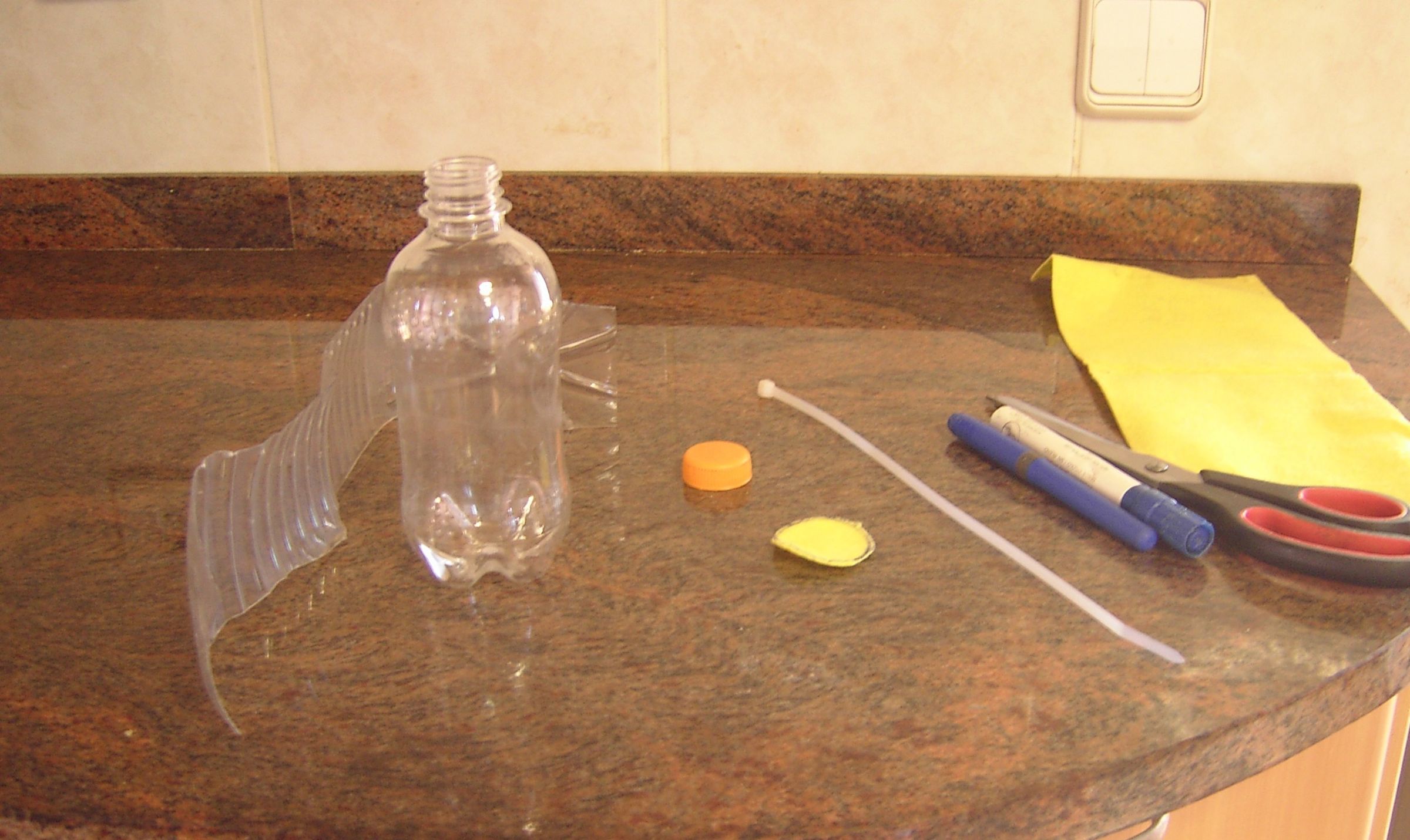 In Tank Toilet Cleaner and Deodorizer : 10 Steps - Instructables