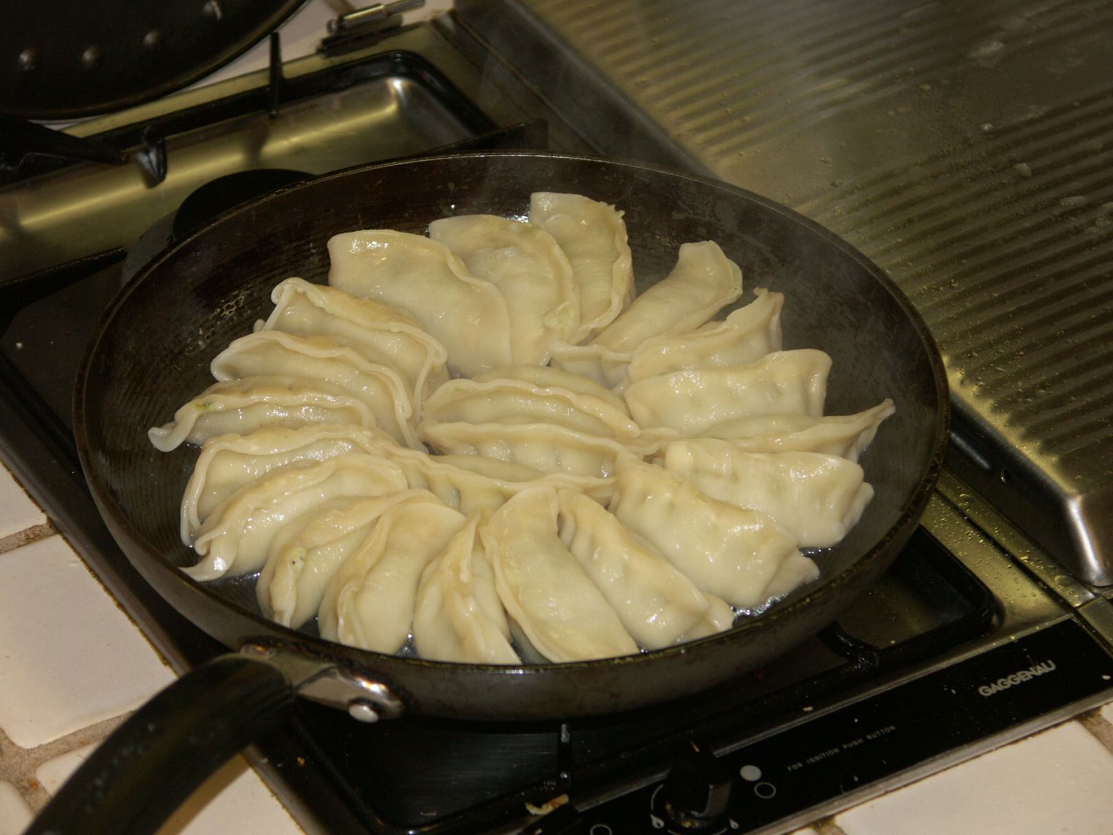 How to Cook Pot Stickers : 7 Steps - Instructables