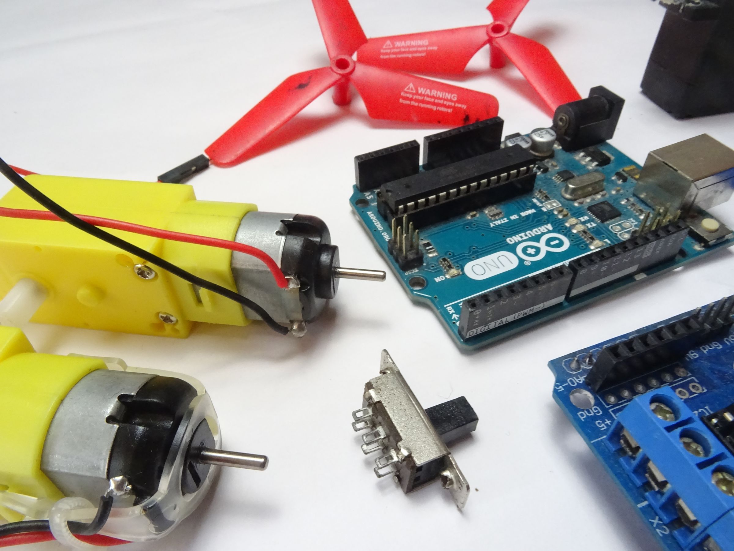 Arduino RC Amphibious Rover : 39 Steps (with Pictures) - Instructables